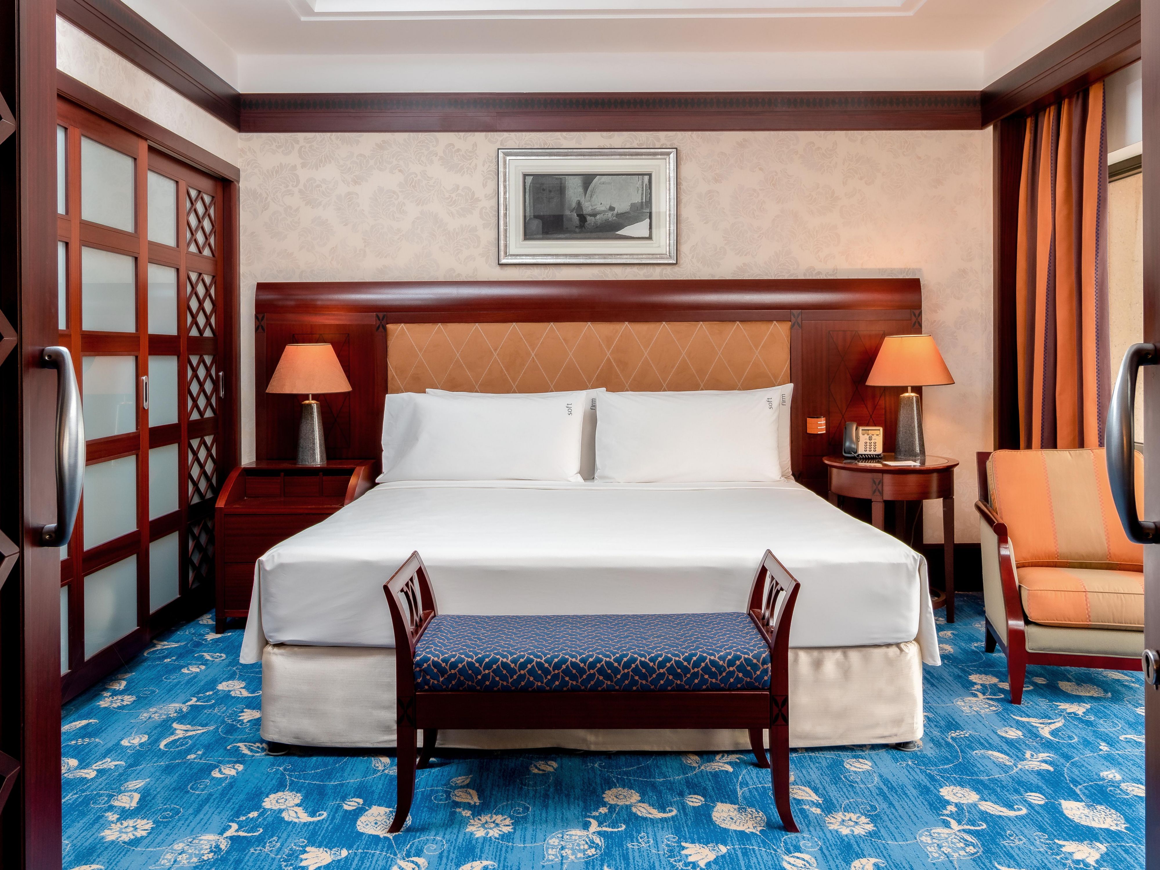 Hotel in Kuwait | Holiday Inn Kuwait Salmiya Hotel