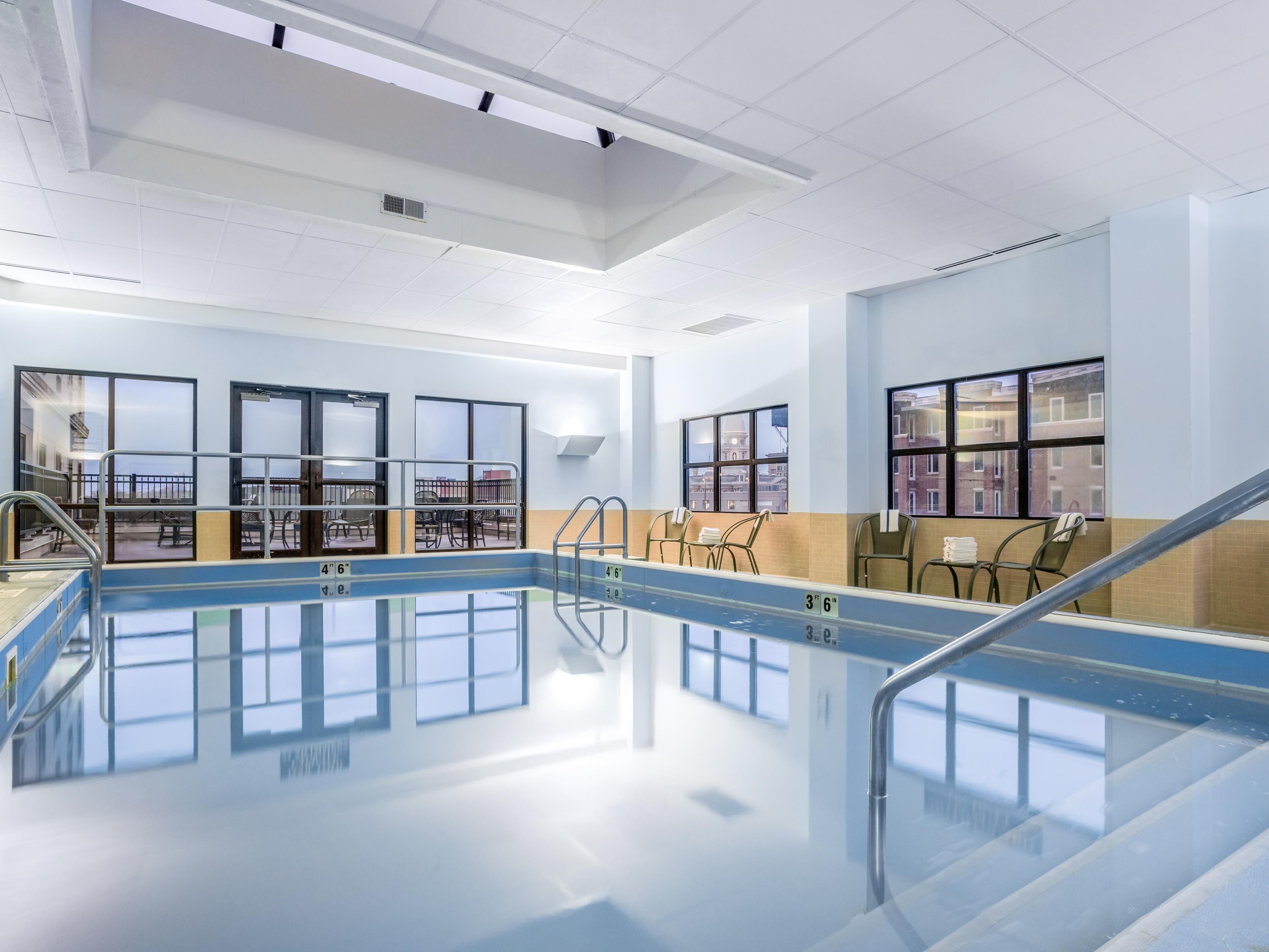 Holiday Inn Lafayette-City Centre - Free Internet & More