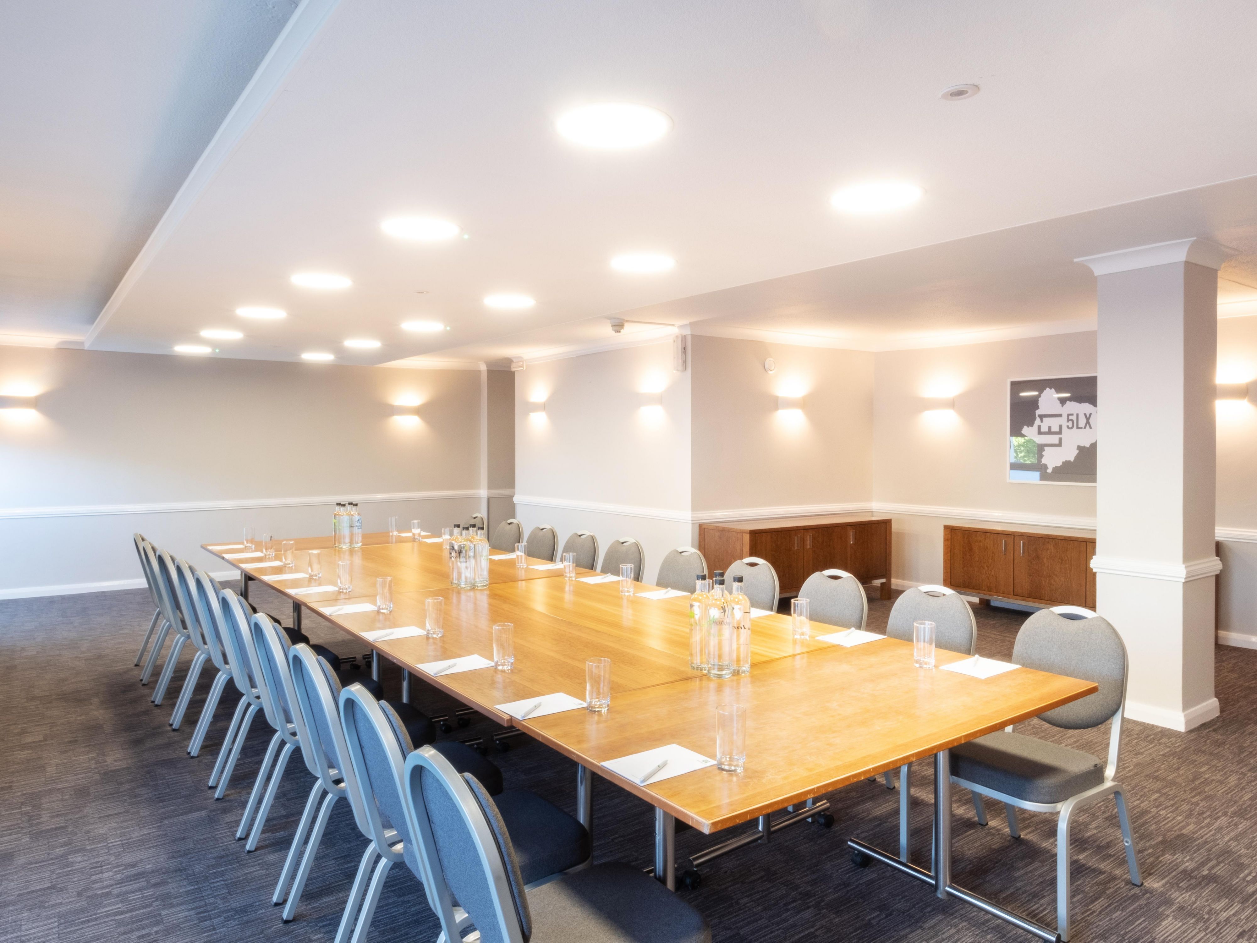 Meeting rooms in Leicester | Holiday Inn Leicester - Hotel Groups ...