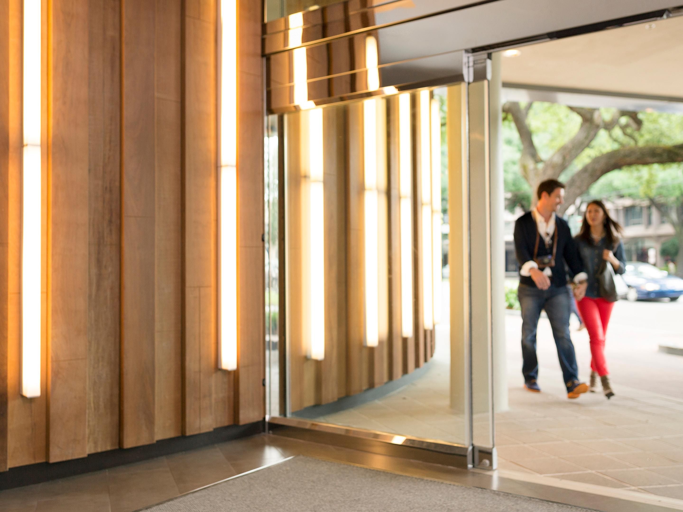 LEON Hotel Rooms | Holiday Inn Leon-Convention Center Pictures & Amenities