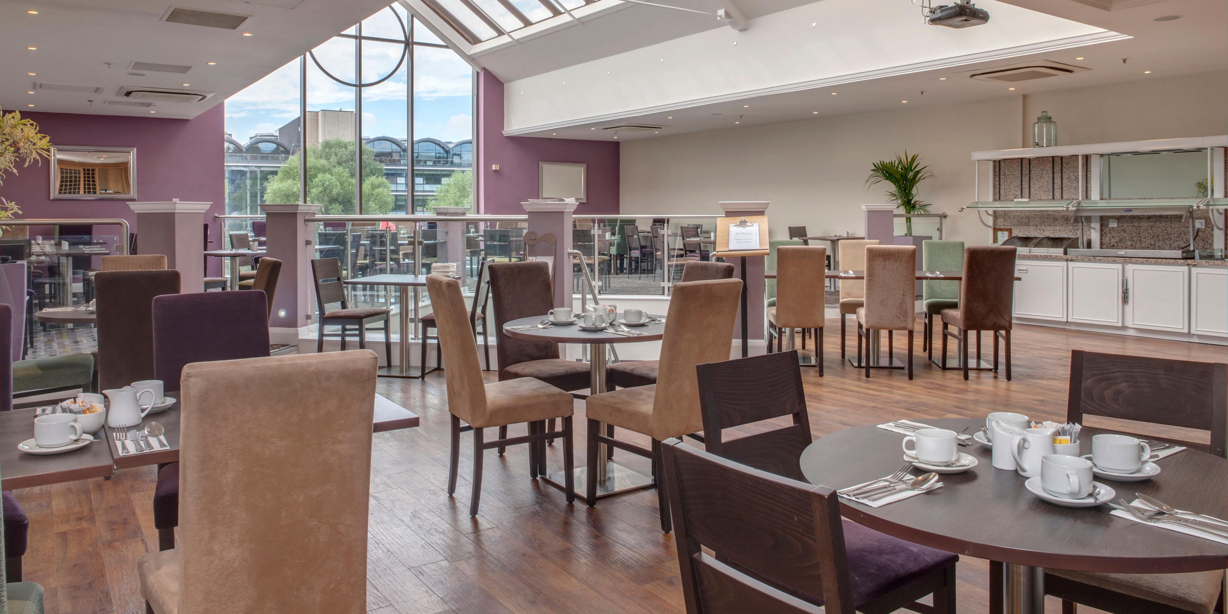 Restaurants Near Holiday Inn Lincoln