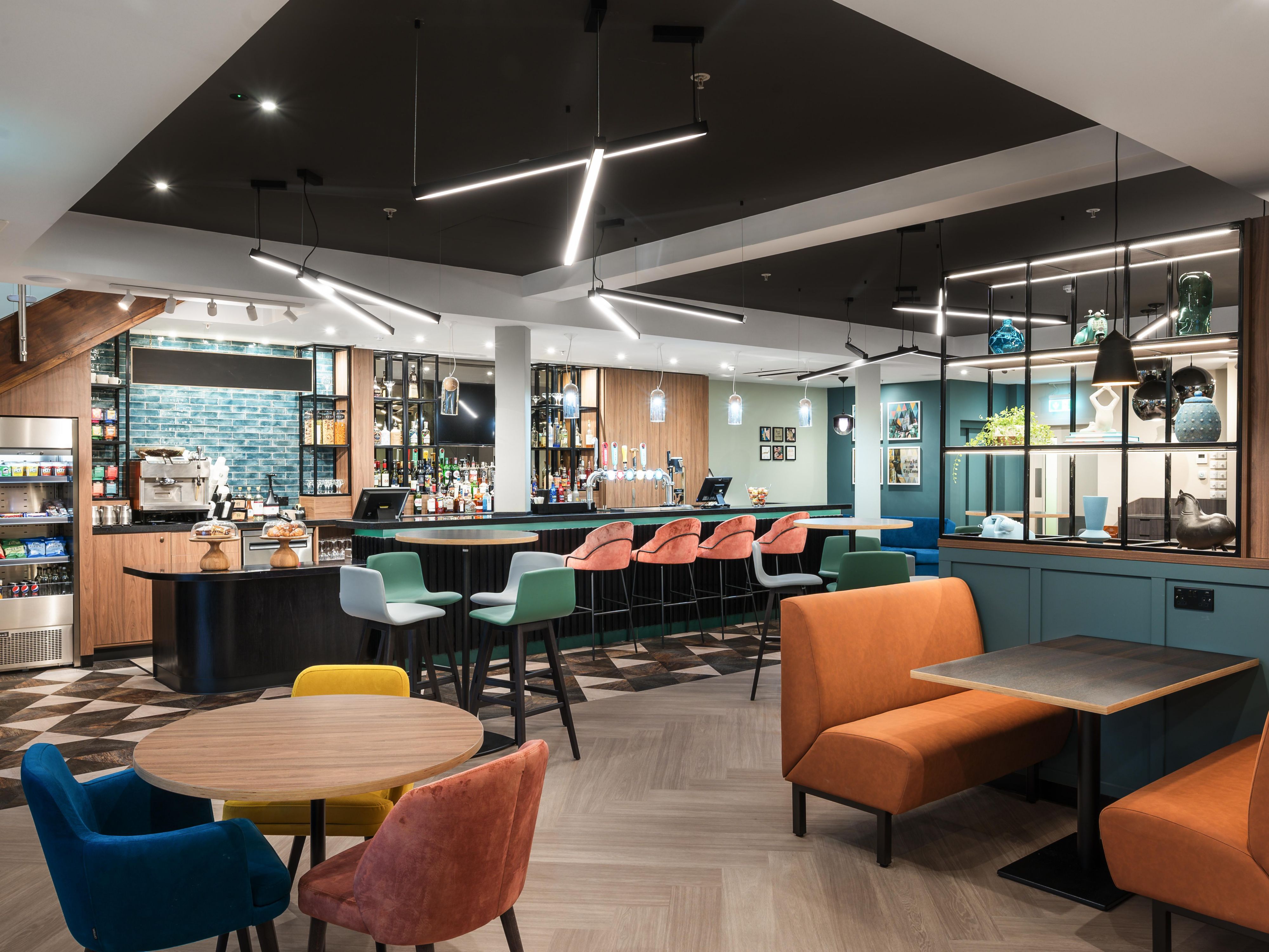 Central Hotel Near Lincoln Station: Holiday Inn Lincoln