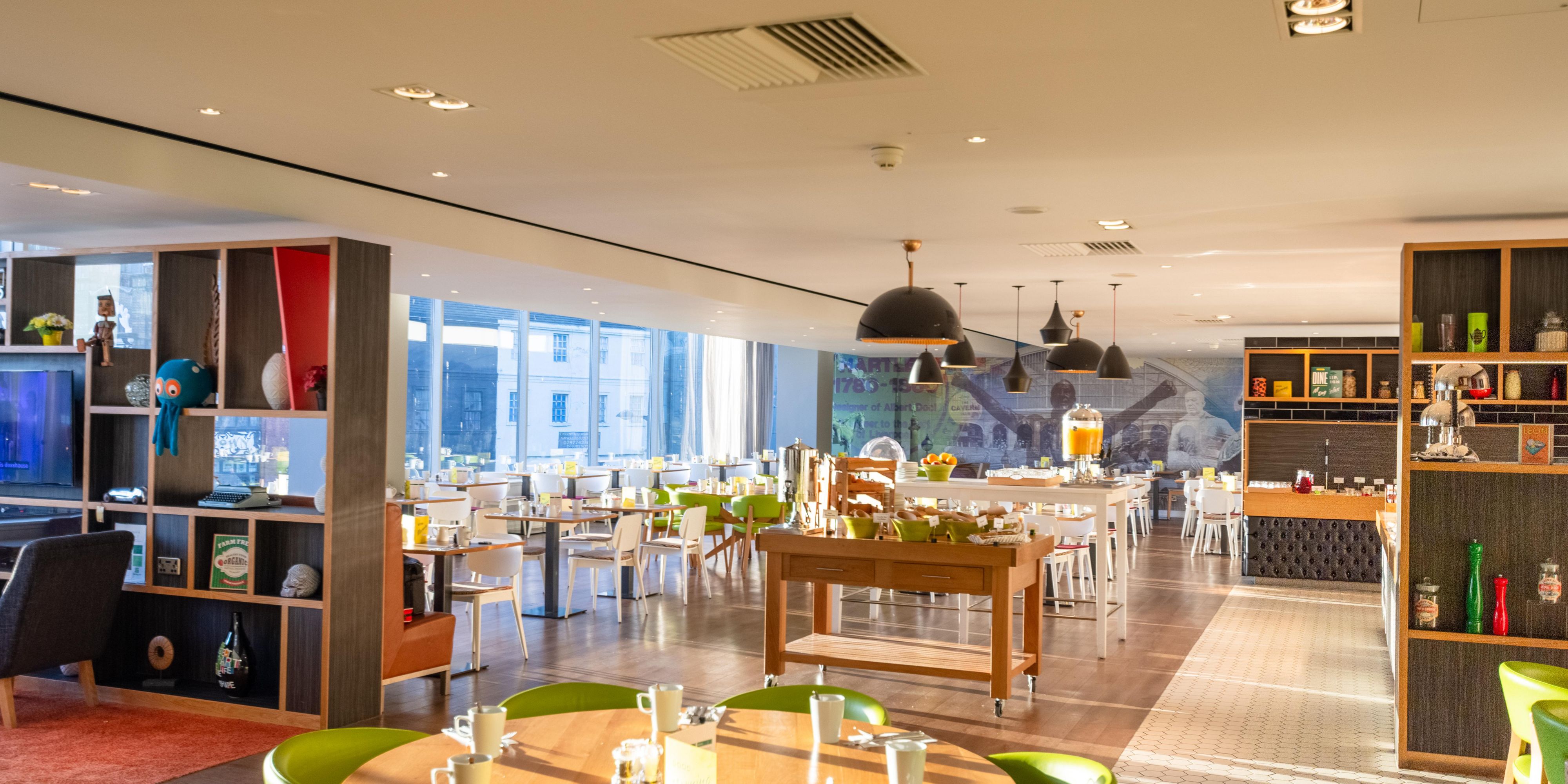 Holiday Inn Liverpool - City Centre - Free Internet & More