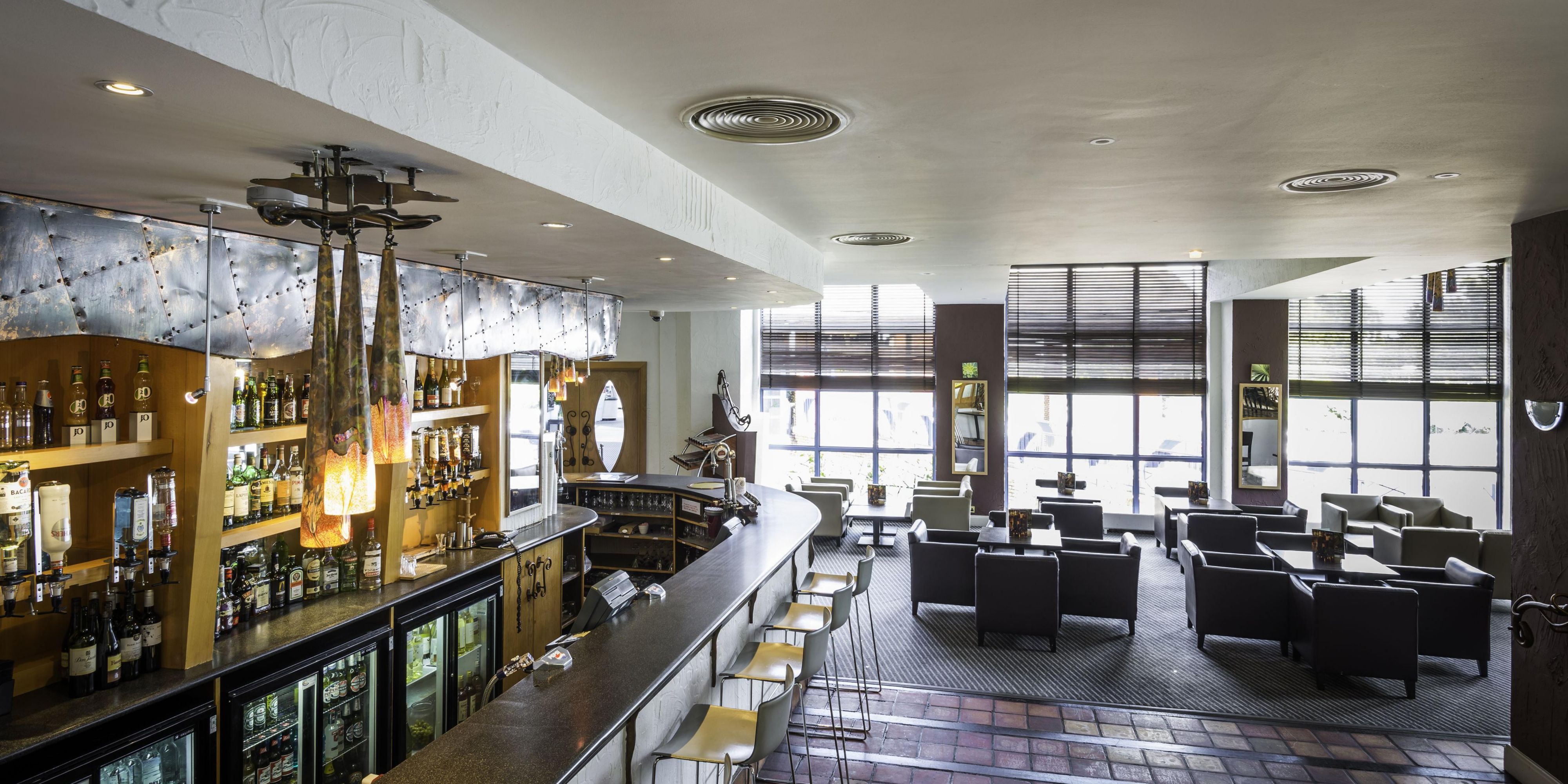 Restaurants Near Holiday Inn London - Sutton
