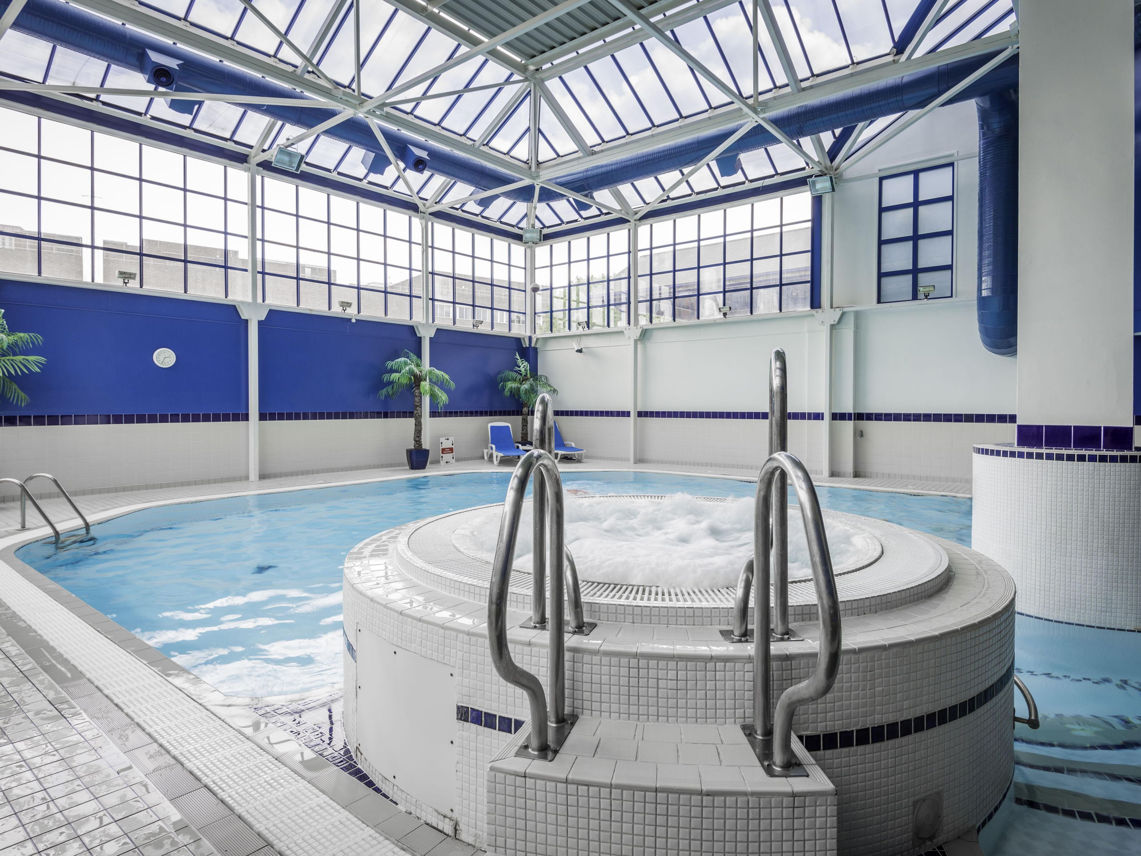 Holiday Inn London - Sutton - Free Internet & More