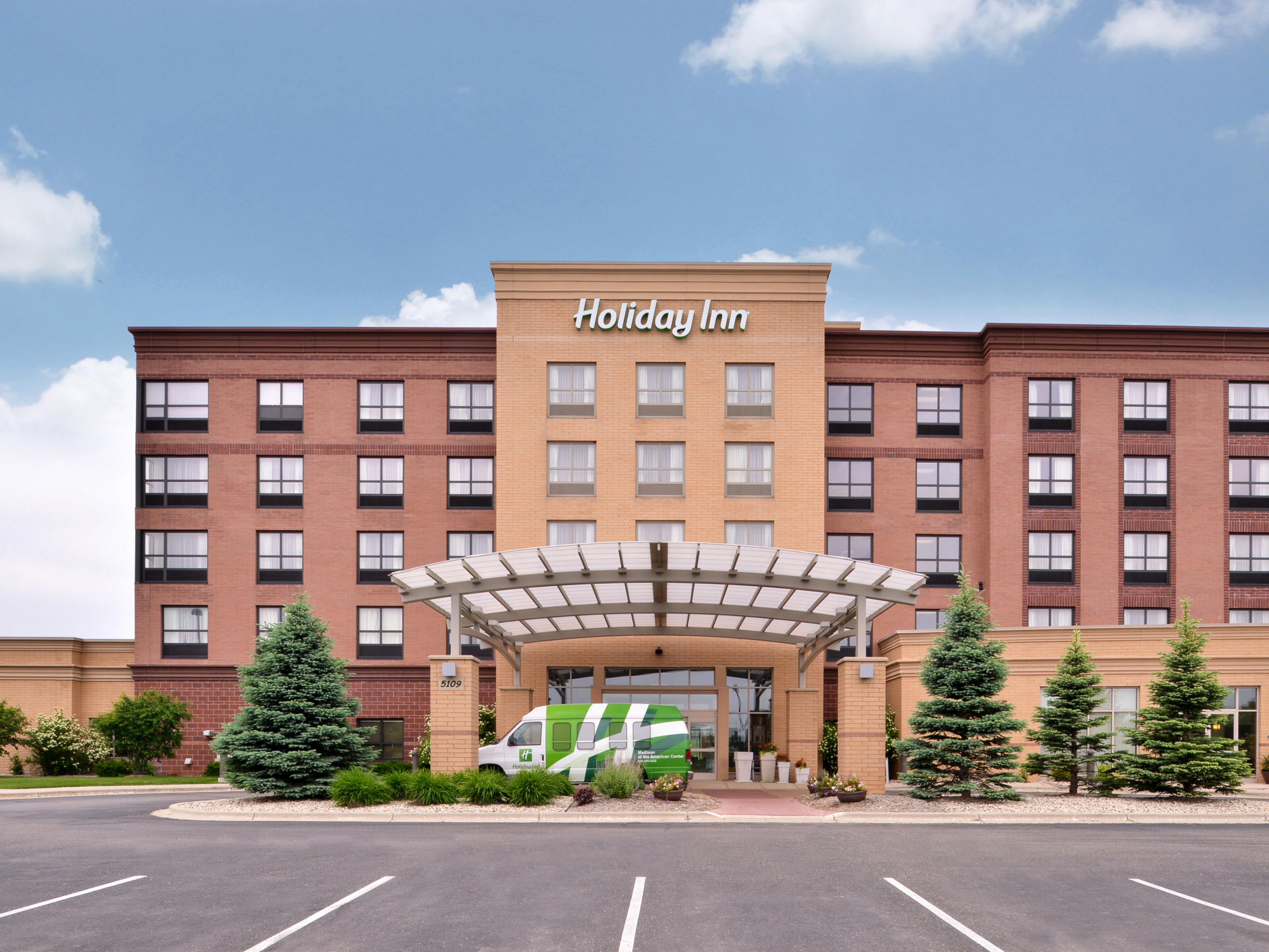 Madison Hotel | Holiday Inn Madison at The American Center