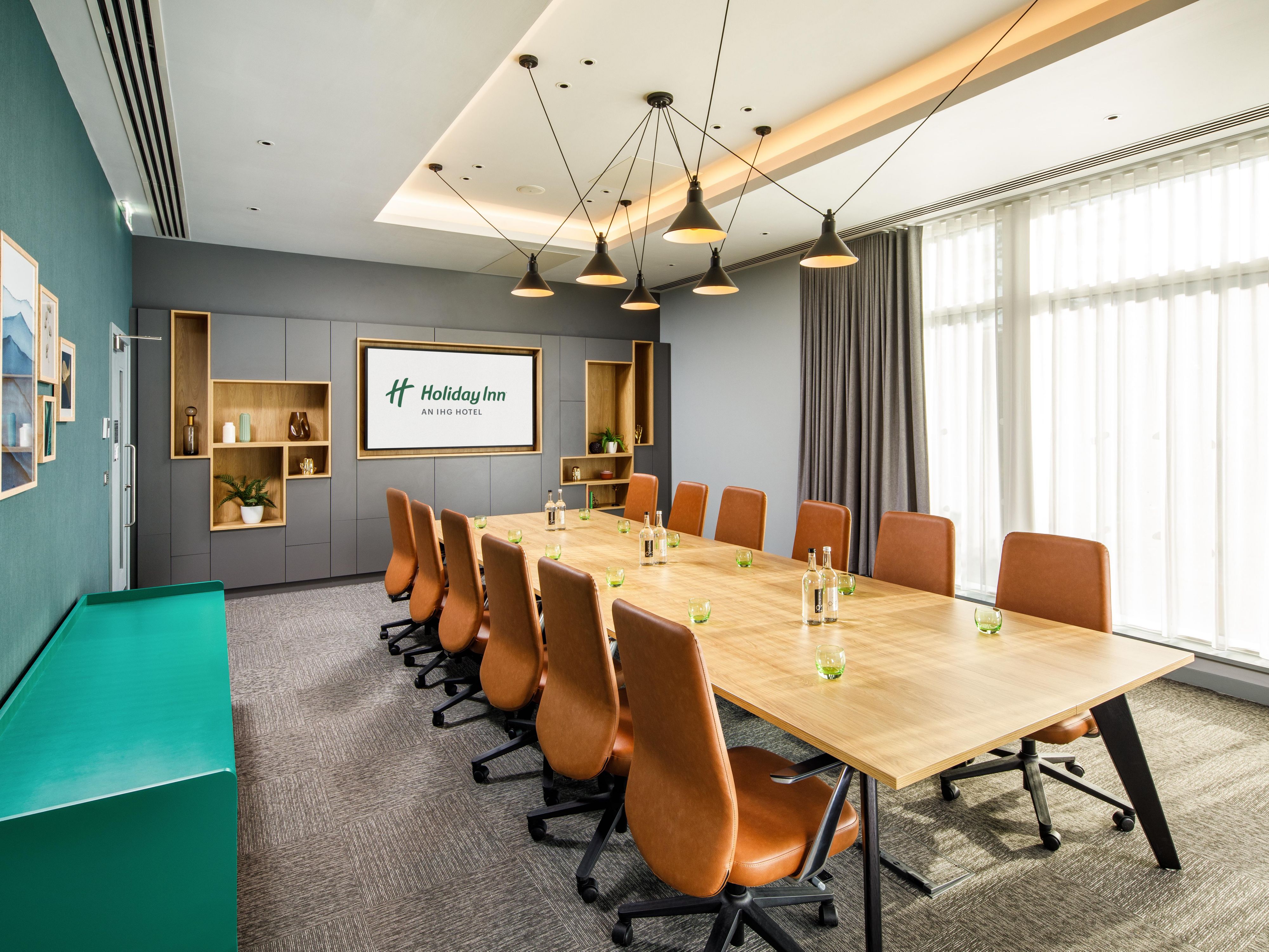 Holiday Inn Manchester Airport