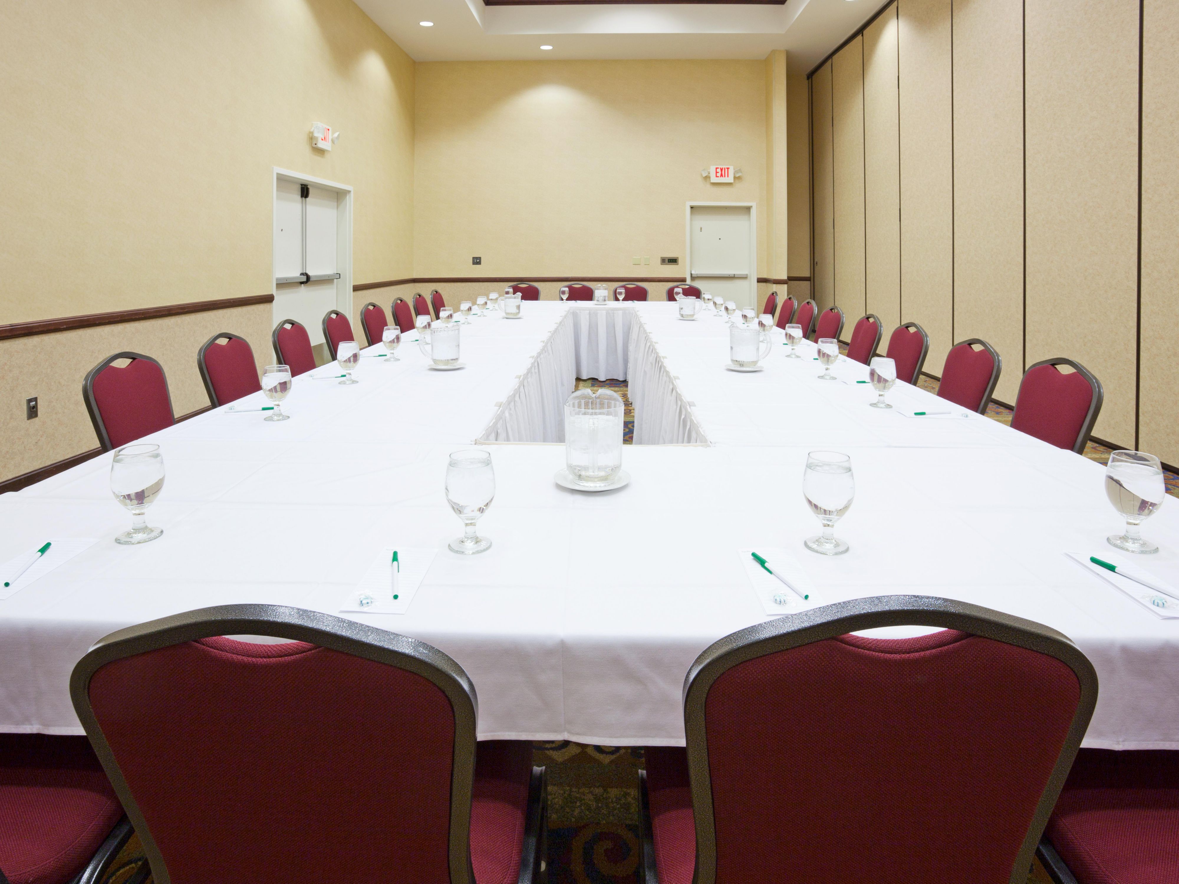 Meeting rooms in Marshfield | Holiday Inn Conference Ctr Marshfield ...