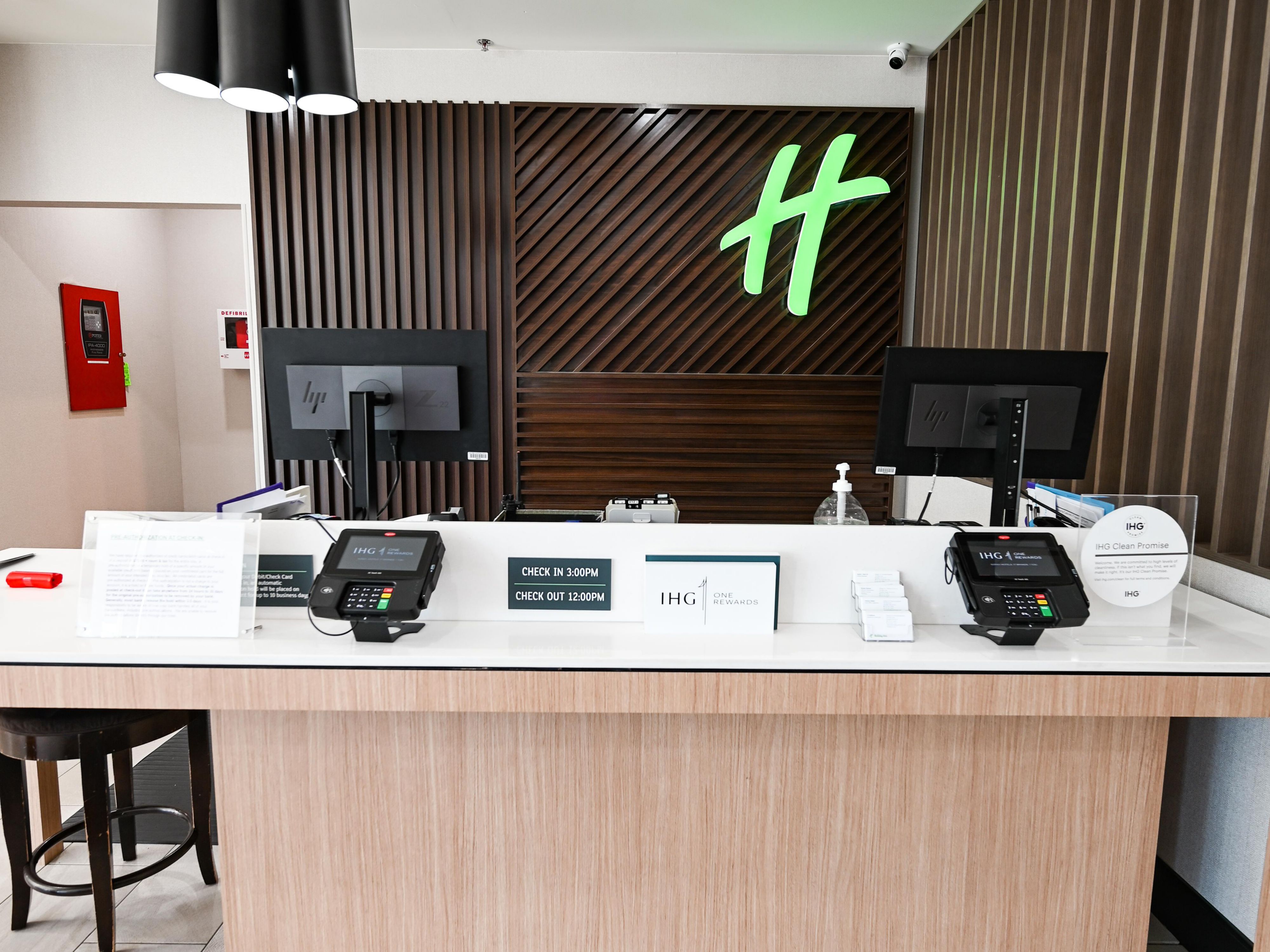 Hotel Near Cleveland Ohio | Holiday Inn Cleveland-Mayfield