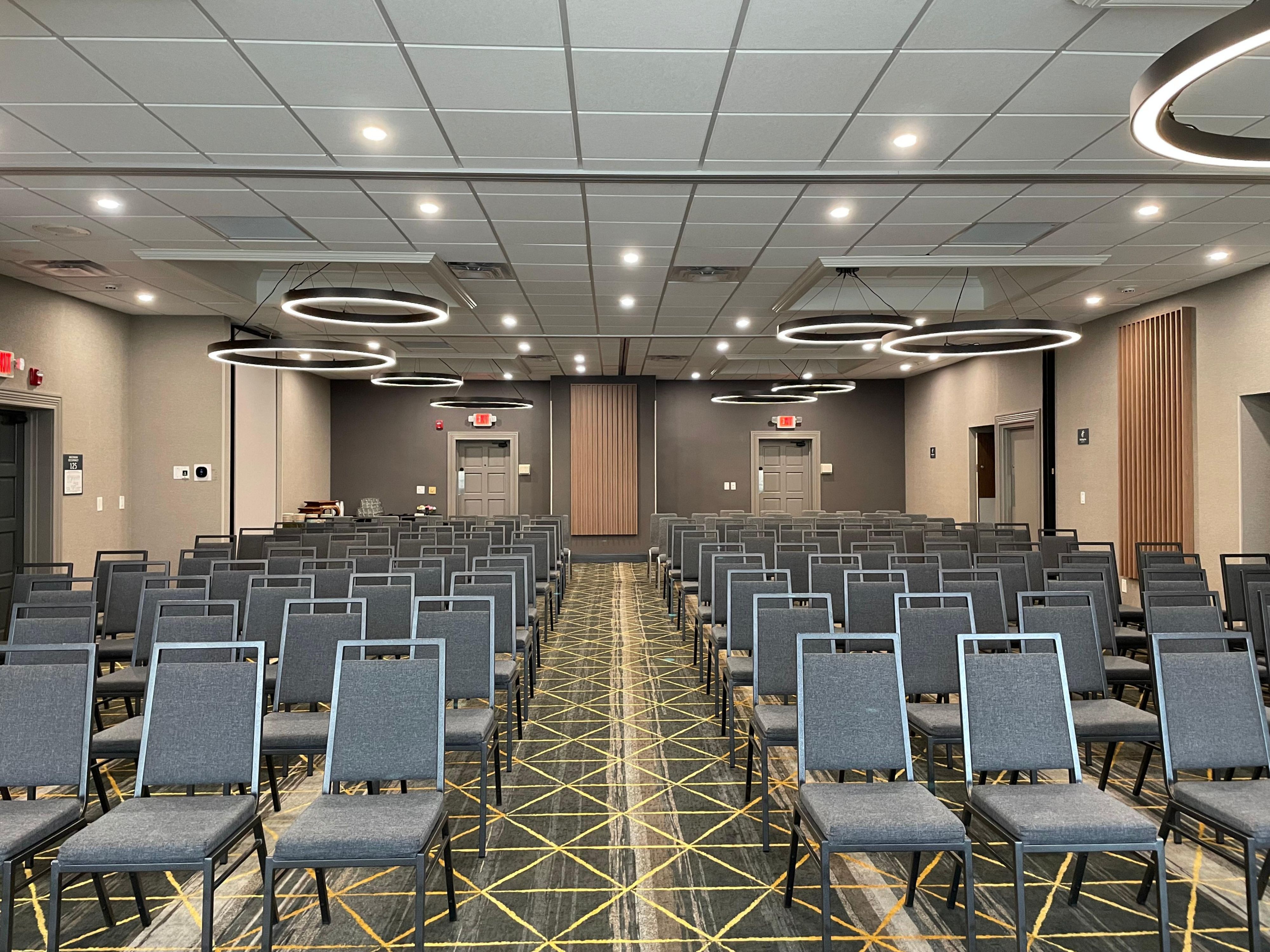 Event Space in Cleveland, Ohio | Holiday Inn Cleveland-Mayfield