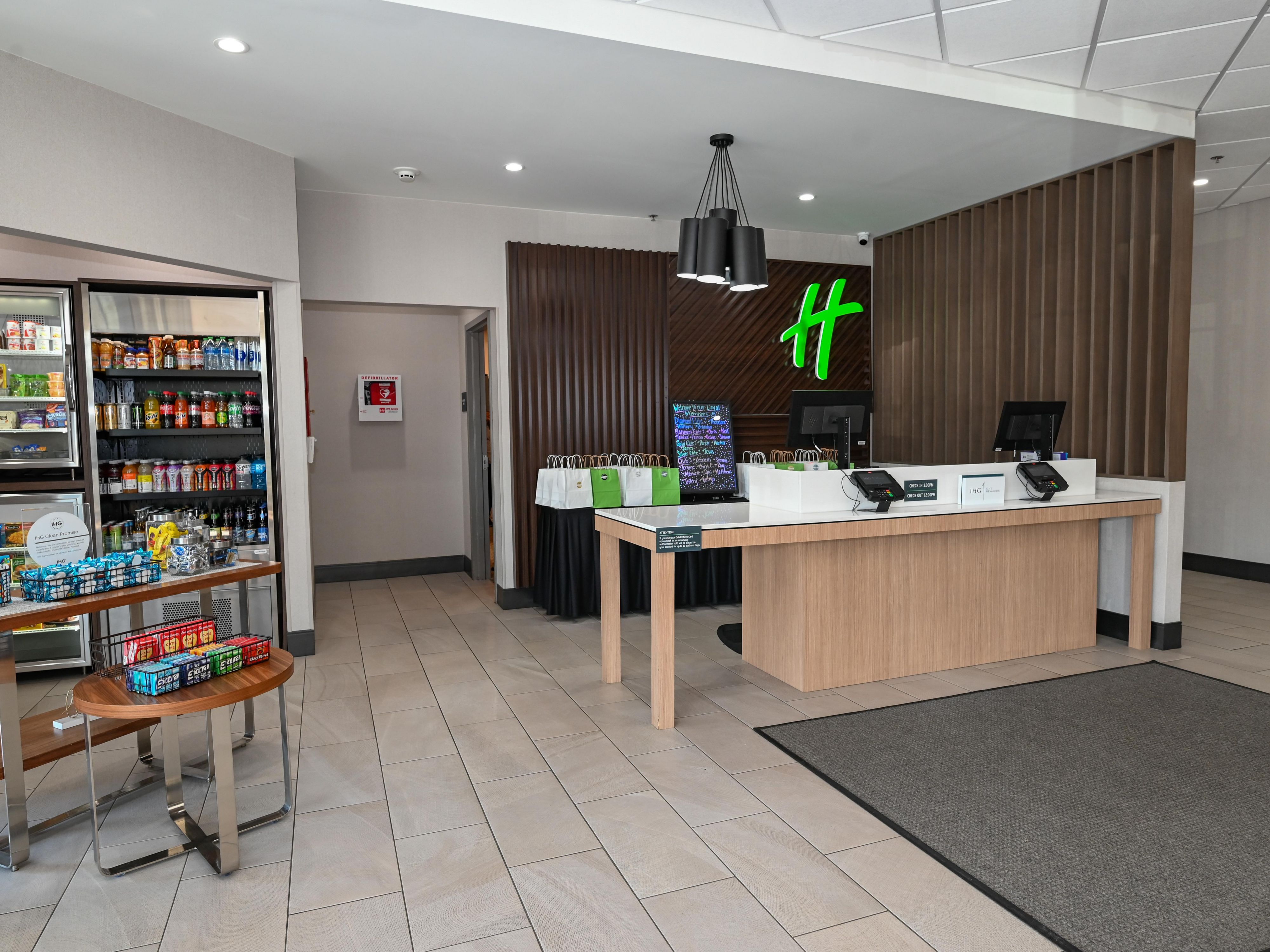 Kid-Friendly Hotels in Mayfield, Ohio | Holiday Inn Cleveland-Mayfield