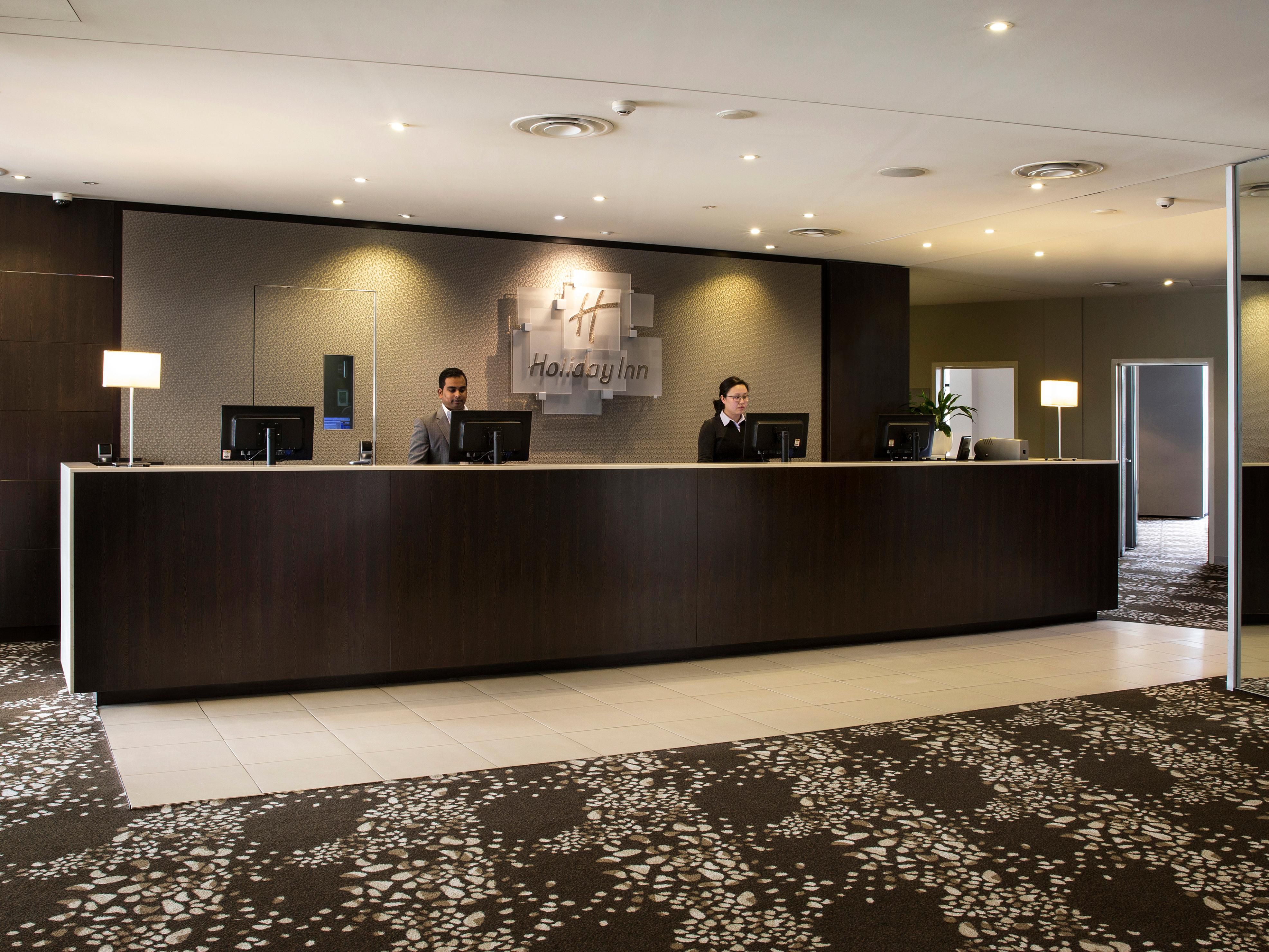 Holiday Inn Melbourne Airport - Free Internet & More