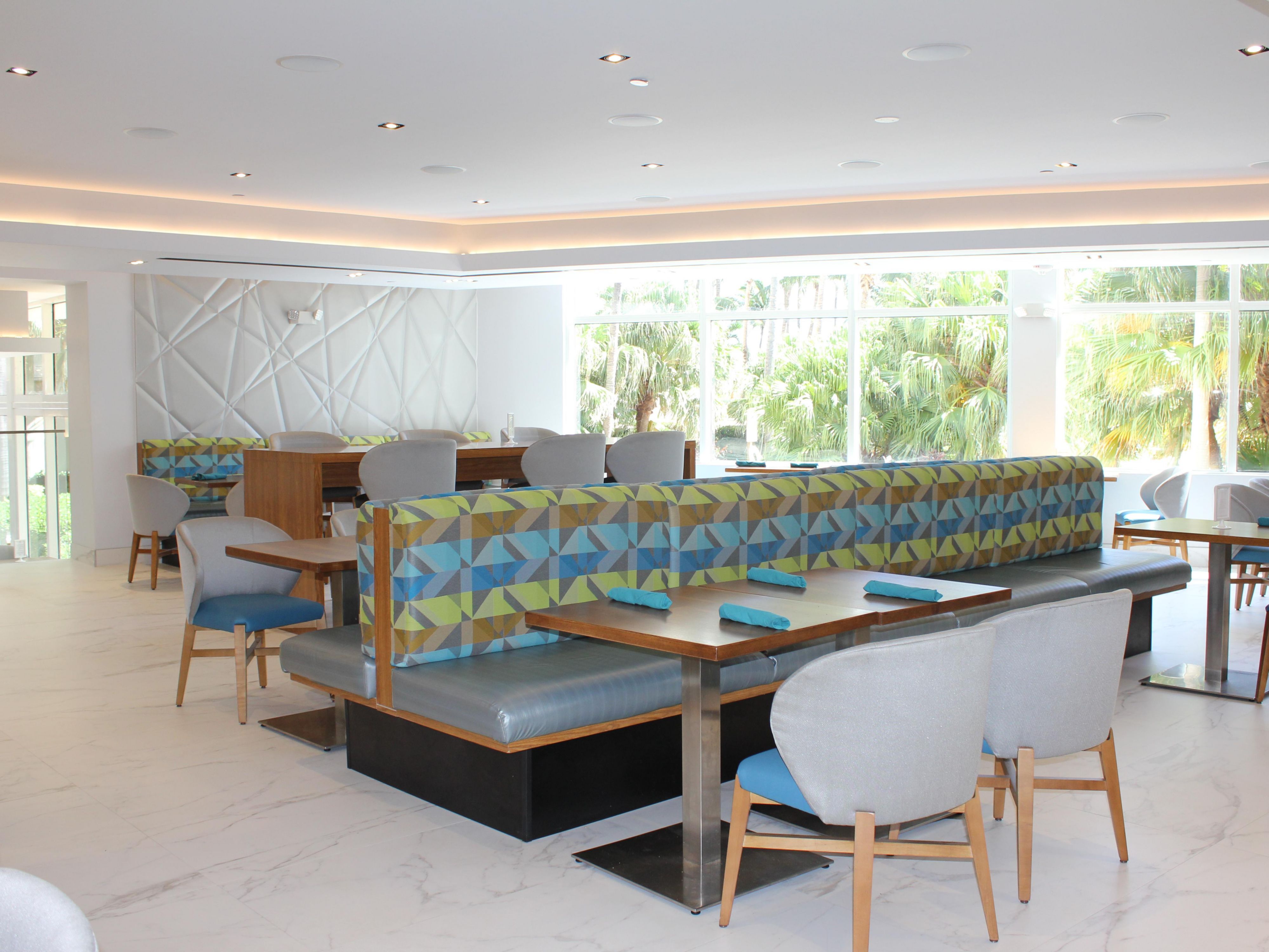 Miami Beach Oceanfront Hotels | Holiday Inn Miami Beach-Oceanfront