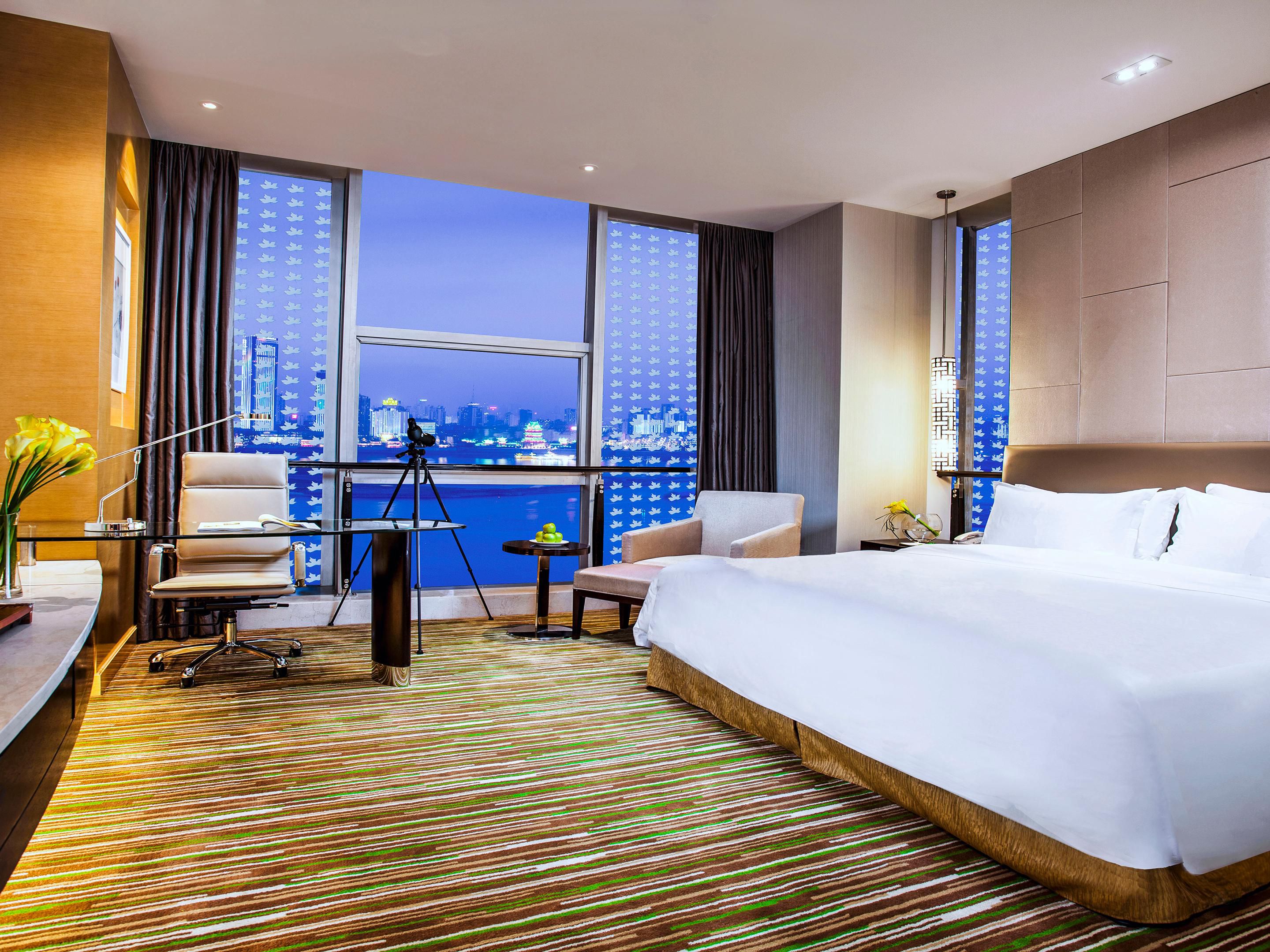 Hotel in Nanchang, | Holiday Inn Nanchang Riverside Hotel