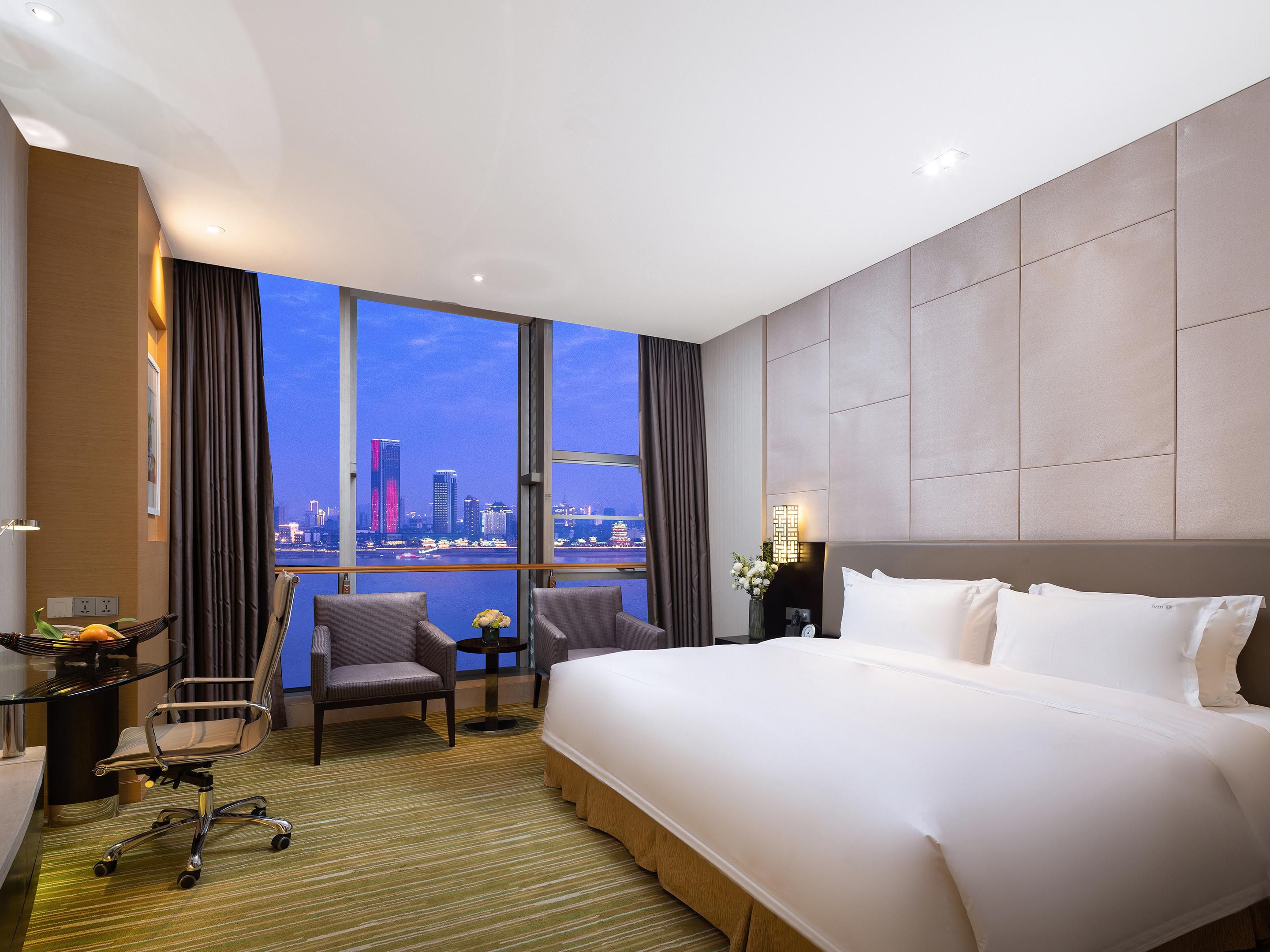 Hotel in Nanchang | Holiday Inn Nanchang Riverside Hotel