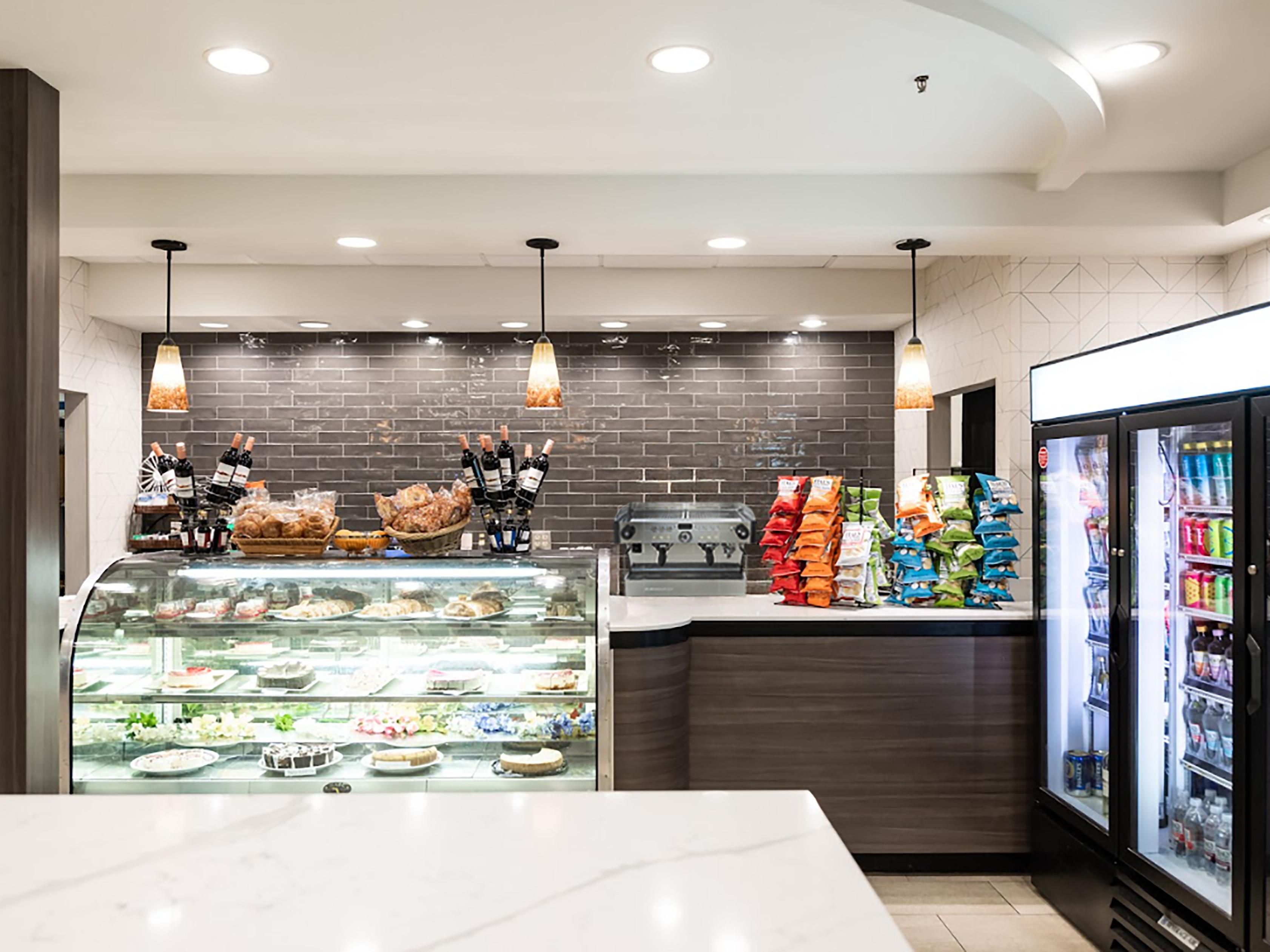 Hotel by Newark Airport | Holiday Inn Newark International Airport