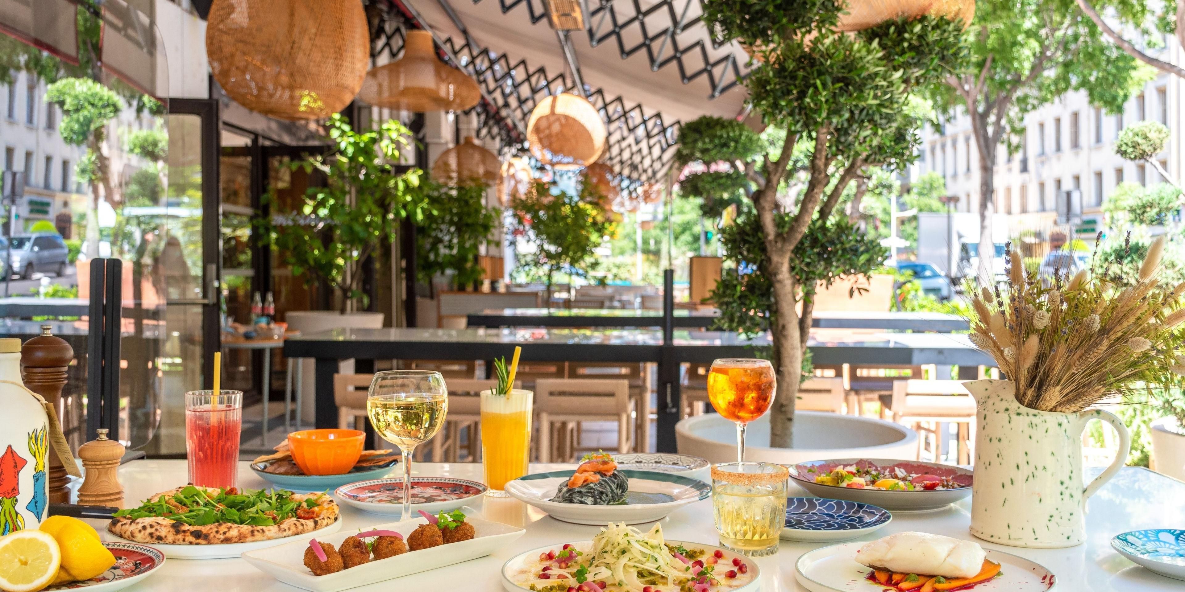 Holiday Inn Nice - Free Internet & More