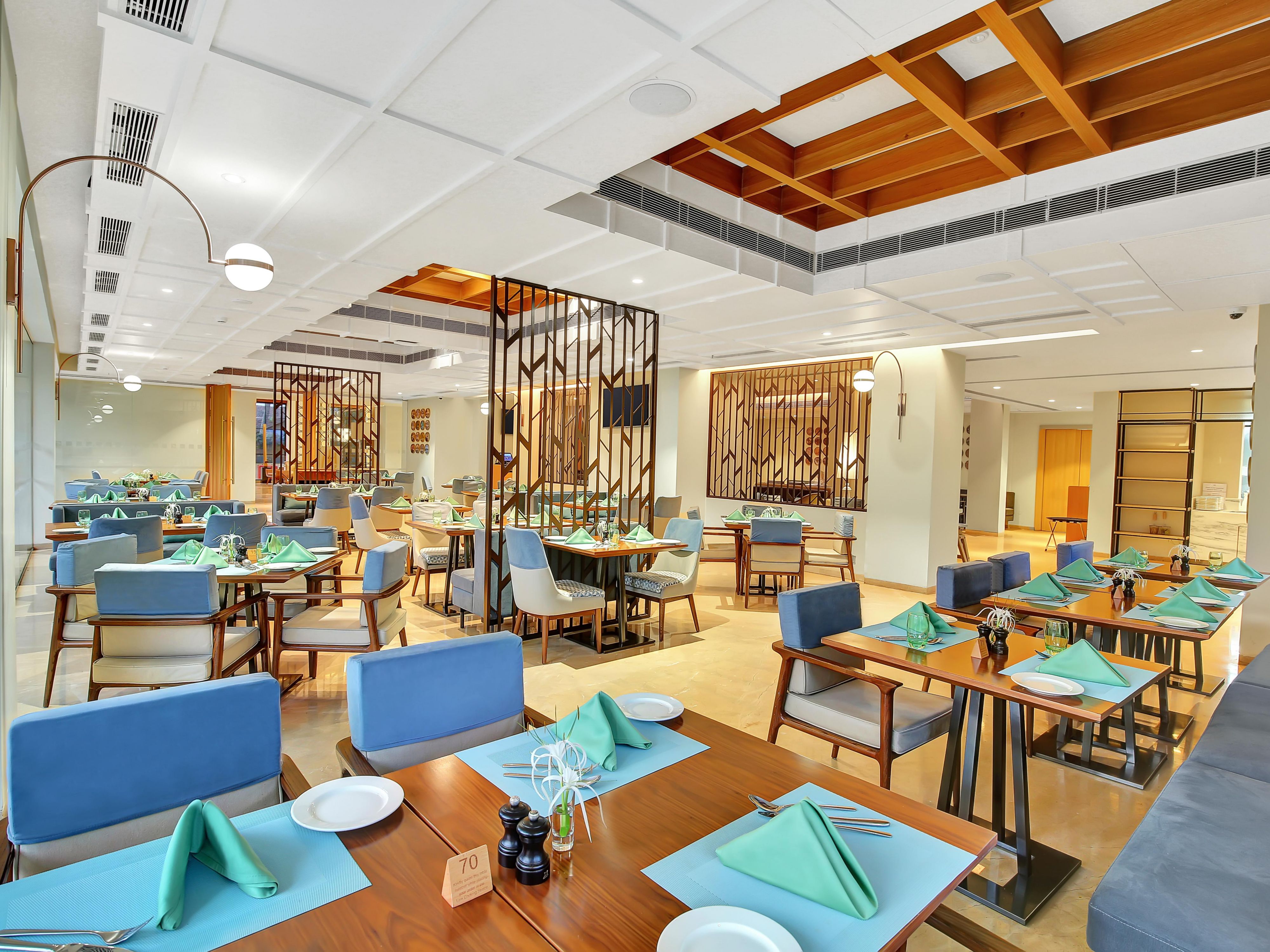 Best 5 star hotels in North Goa | Holiday Inn Goa Candolim