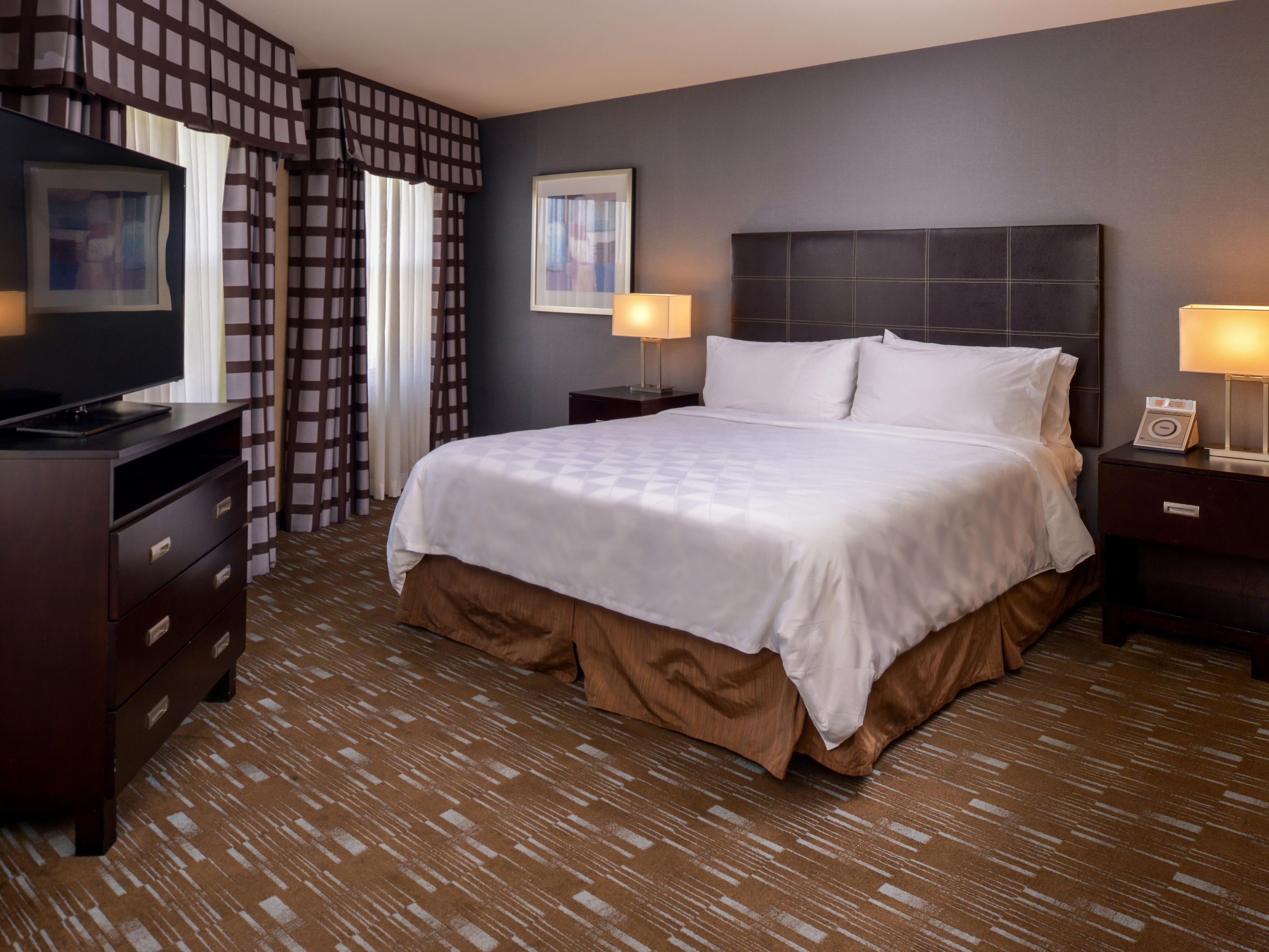 Ontario, CA Hotel near Ontario Airport | Holiday Inn Ontario Airport