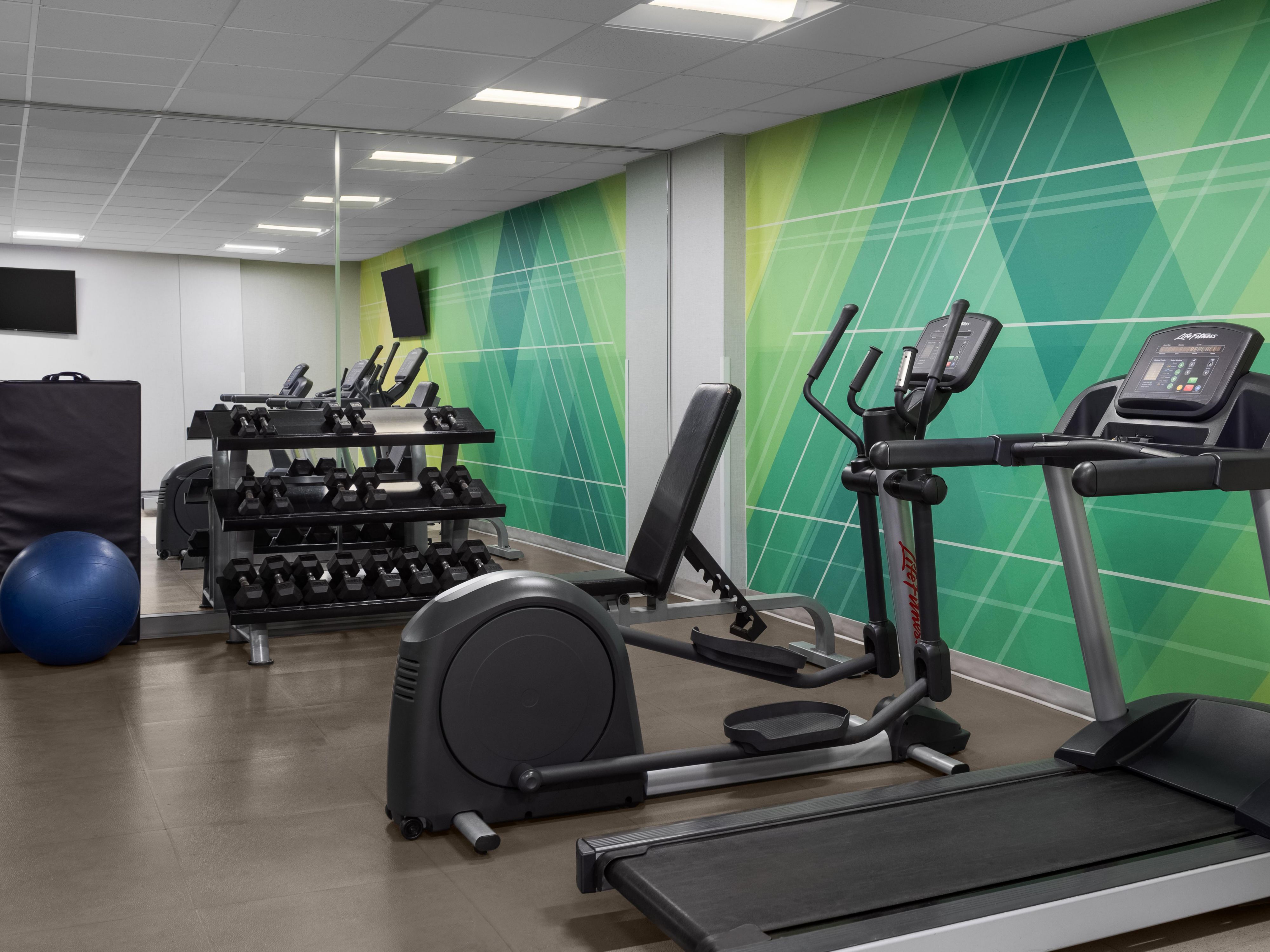 Ottawa Hotels | Holiday Inn Ottawa East