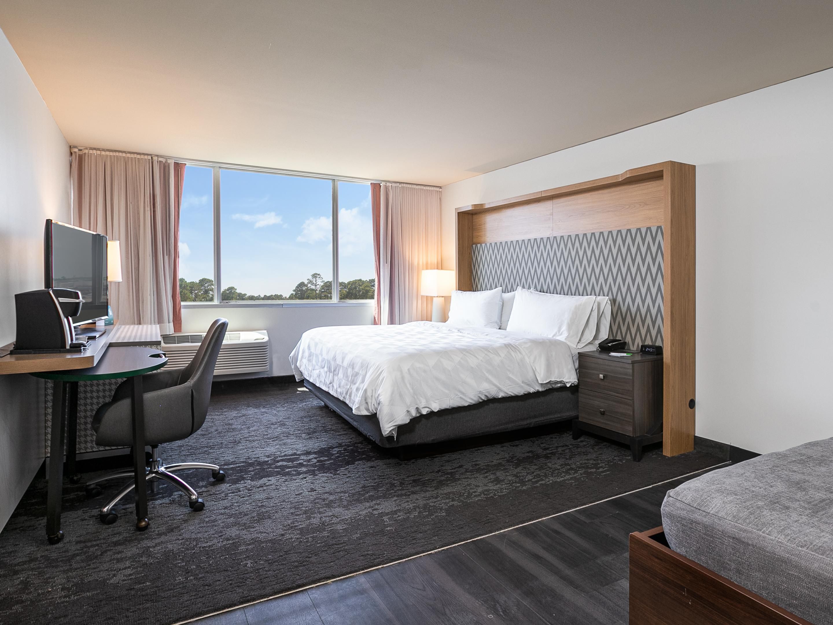 Hotel in Panama City Beach | Holiday Inn Panama City