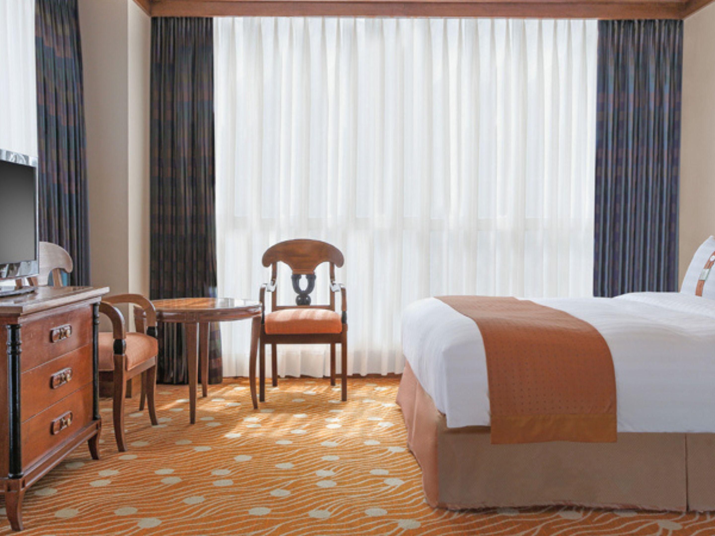 Hotel in Pasig City | Holiday Inn Manila Galleria Hotel