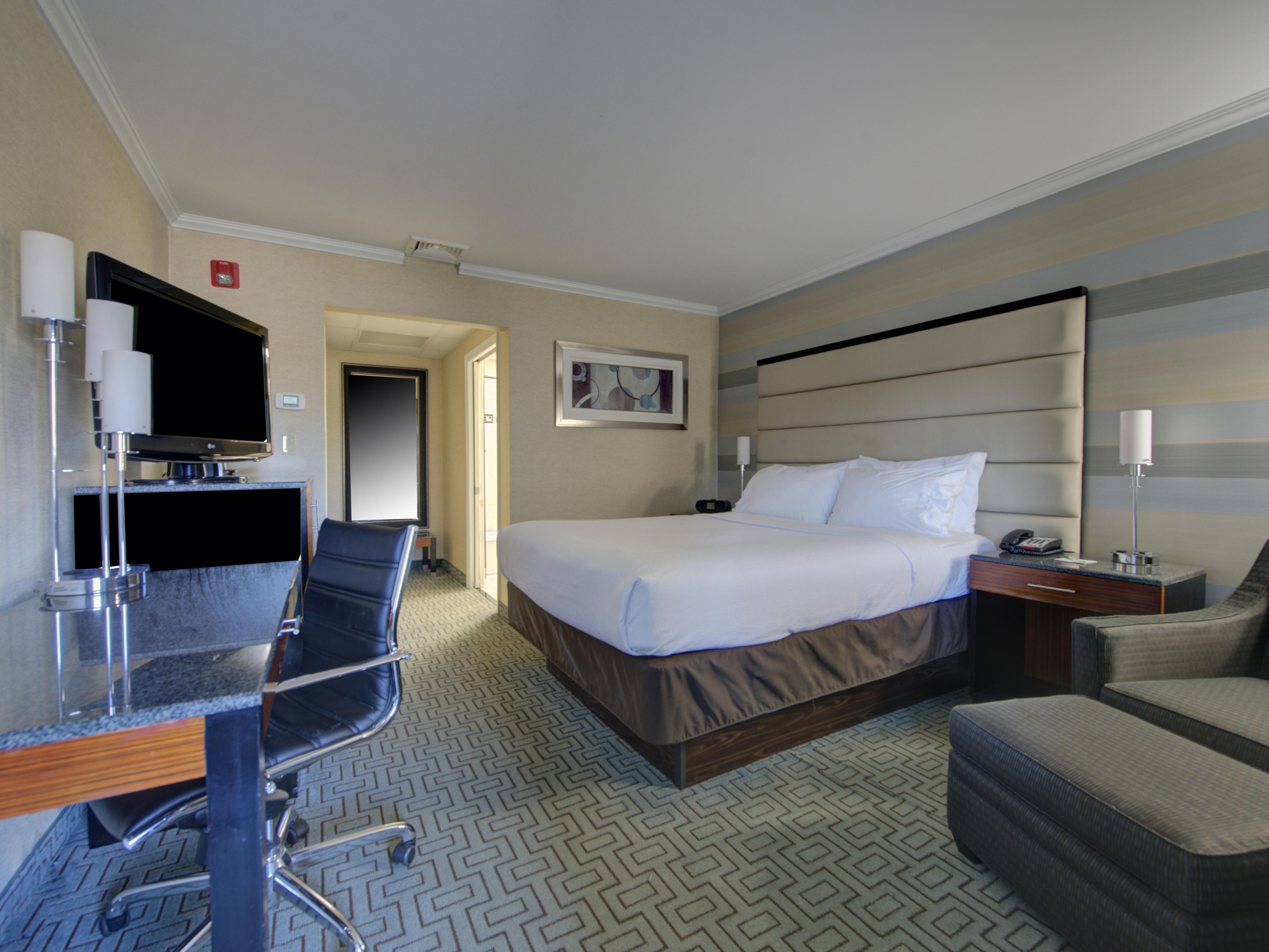 Hotel in Plainview | Holiday Inn Plainview-Long Island Hotel