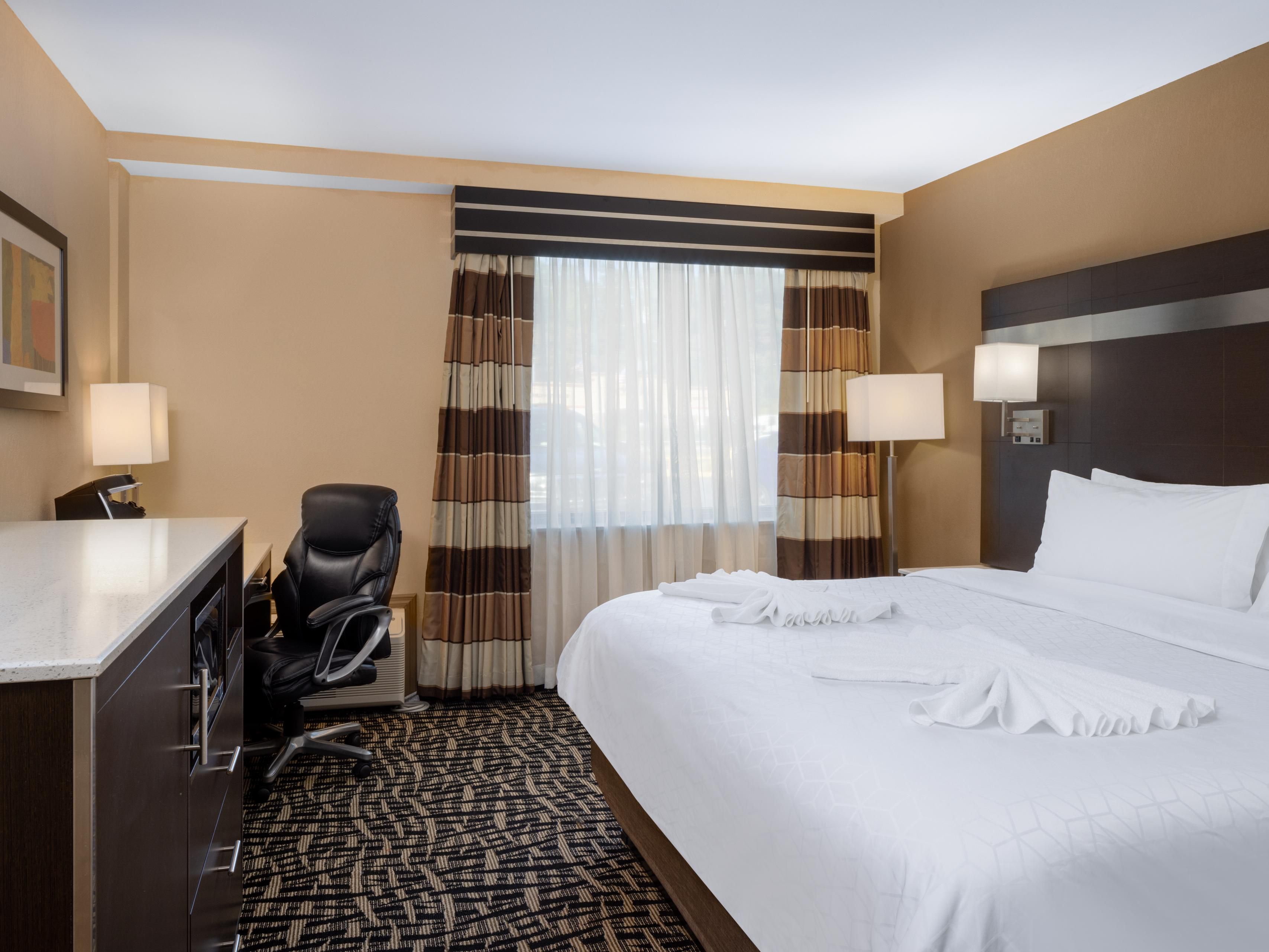 Poughkeepsie Hotels | Holiday Inn Poughkeepsie Hotel
