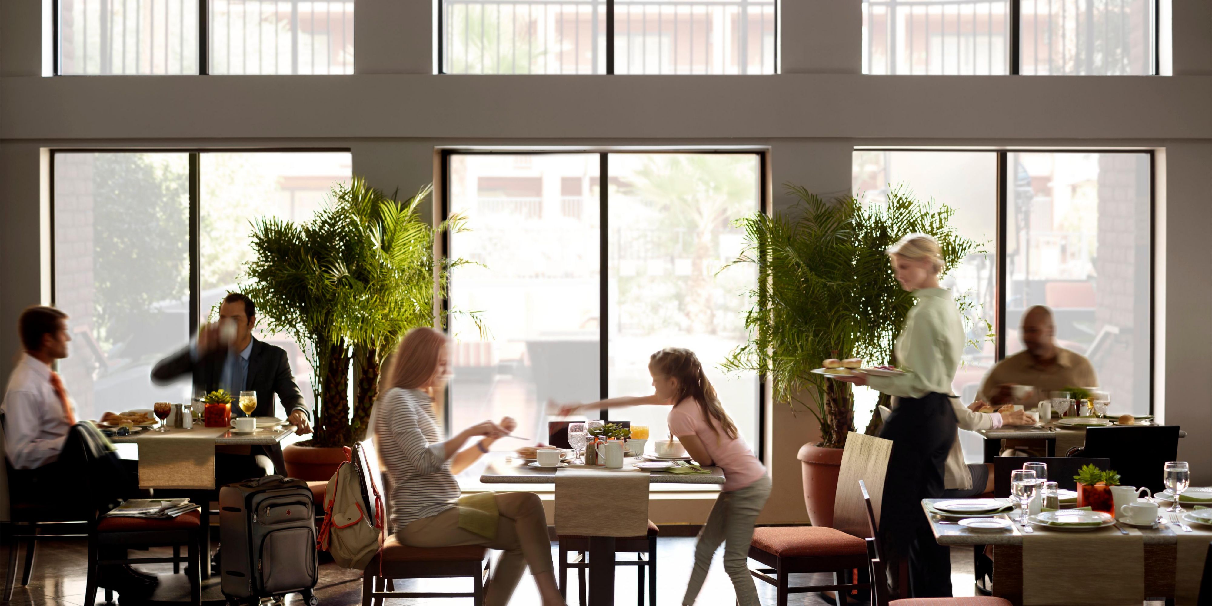 Holiday Inn Queenstown Frankton Road - Free Internet & More