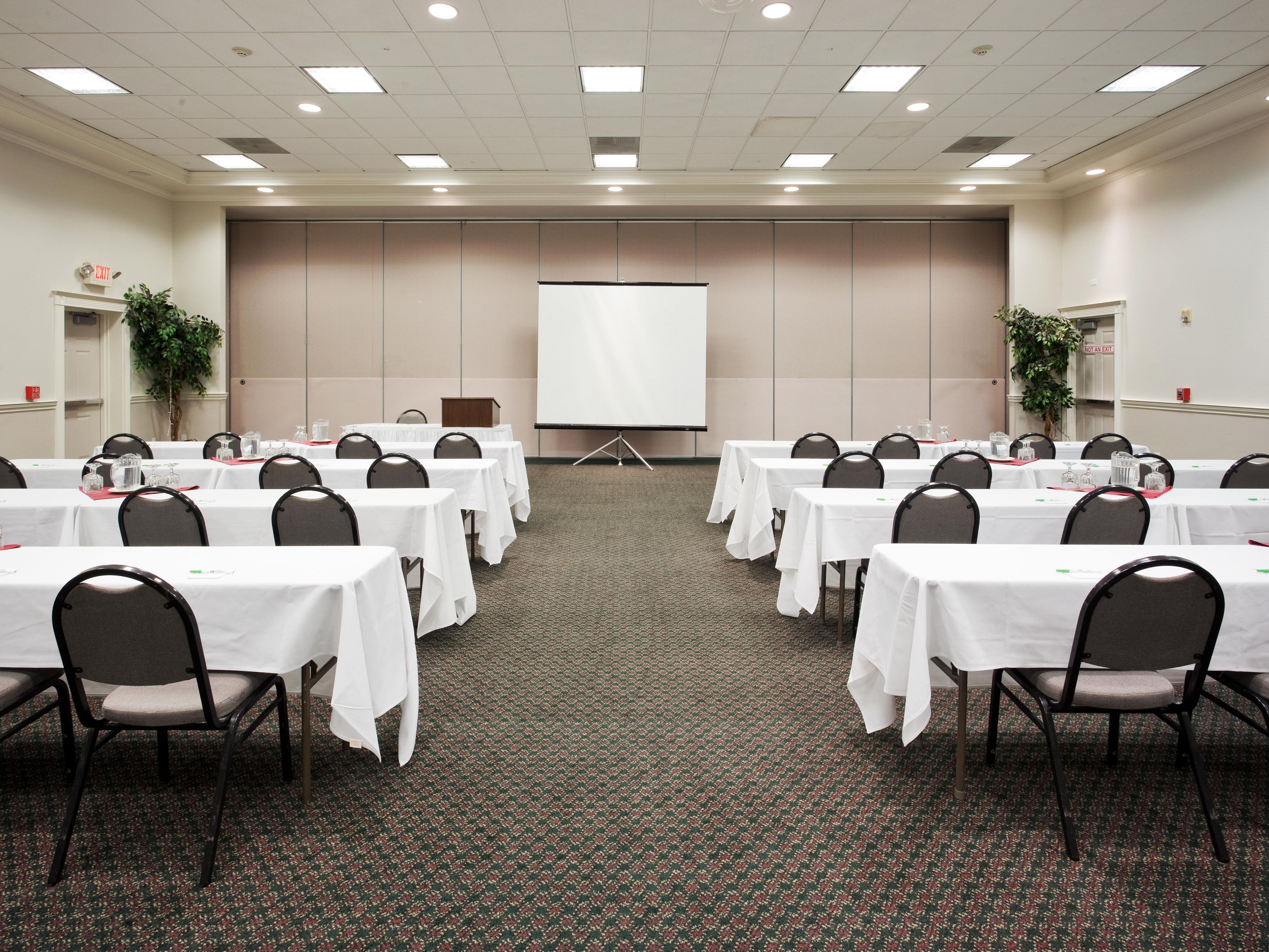 Meeting rooms in Redding | Holiday Inn Redding - Hotel Groups & Meeting ...