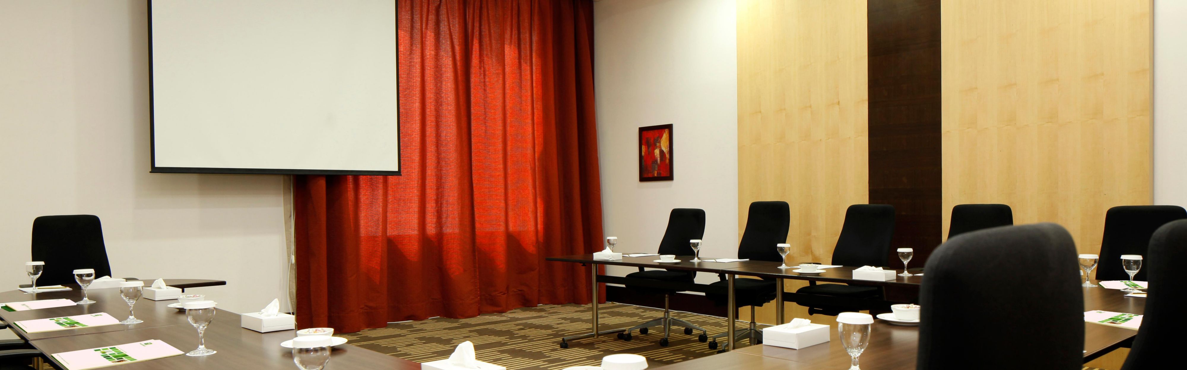 Meeting rooms in Riyadh | Holiday Inn Riyadh - Olaya - Hotel Groups ...