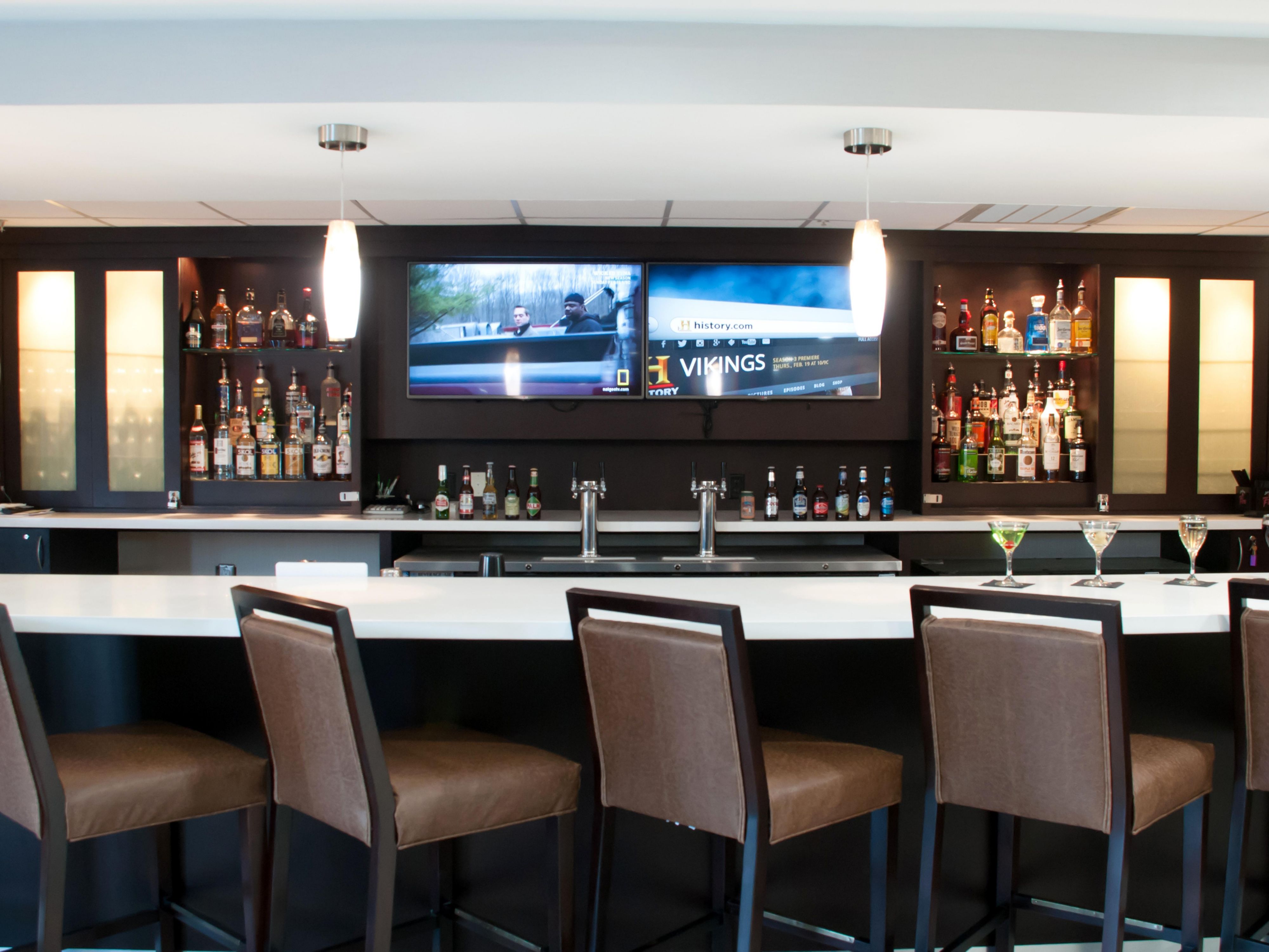 Hotels in Savannah, GA | Holiday Inn® Savannah South I-95 Gateway