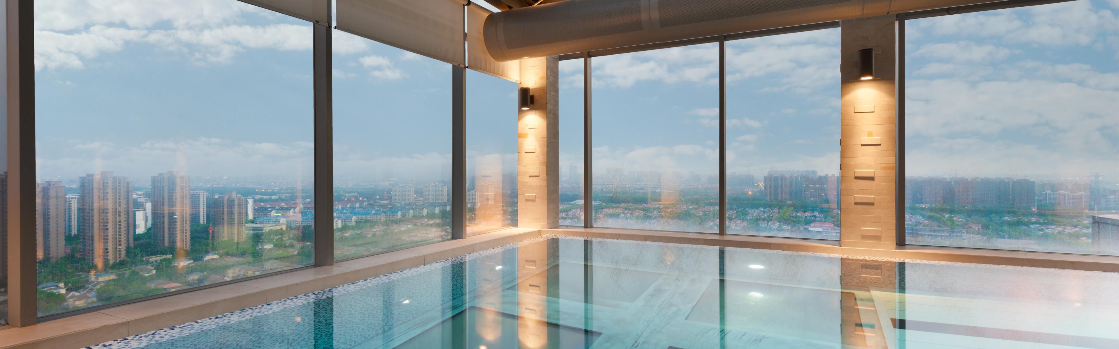 Holiday Inn Shanghai Pudong Kangqiao - Free Internet & More