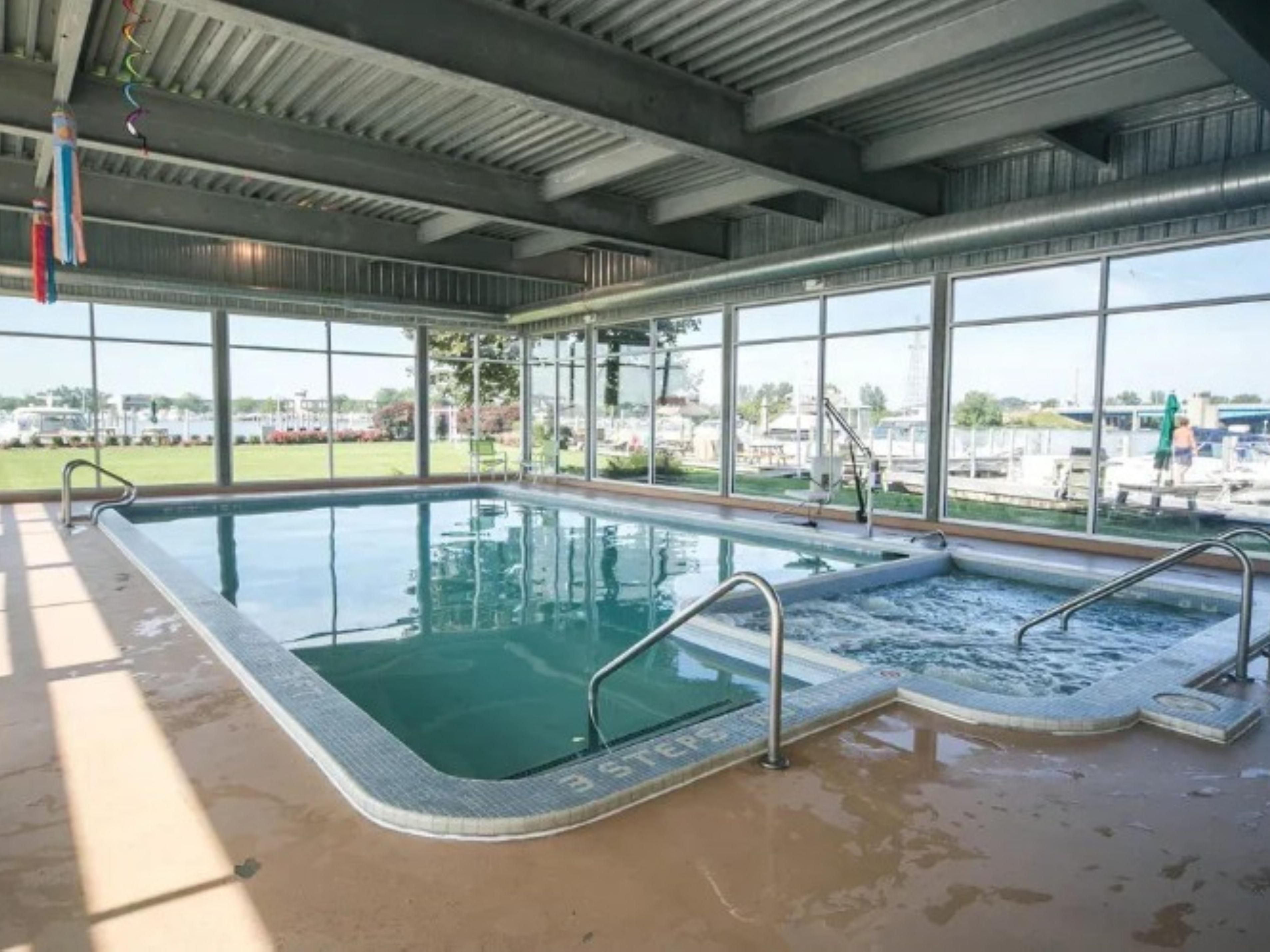 Hotel Grand Haven MI | Holiday Inn Grand Haven - Muskegon