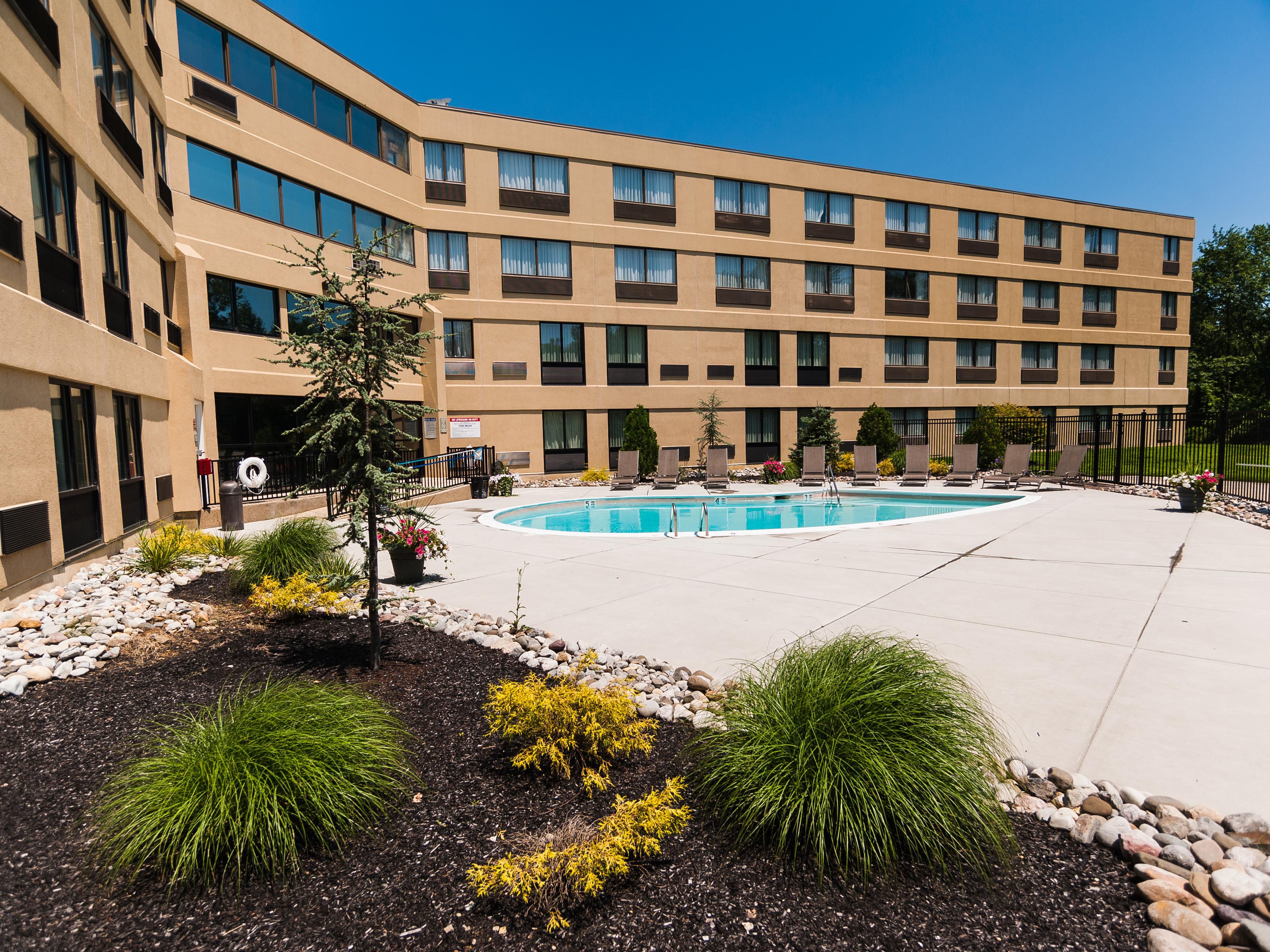 Pet Friendly Hotels In Swedesboro NJ Holiday Inn Philadelphia South