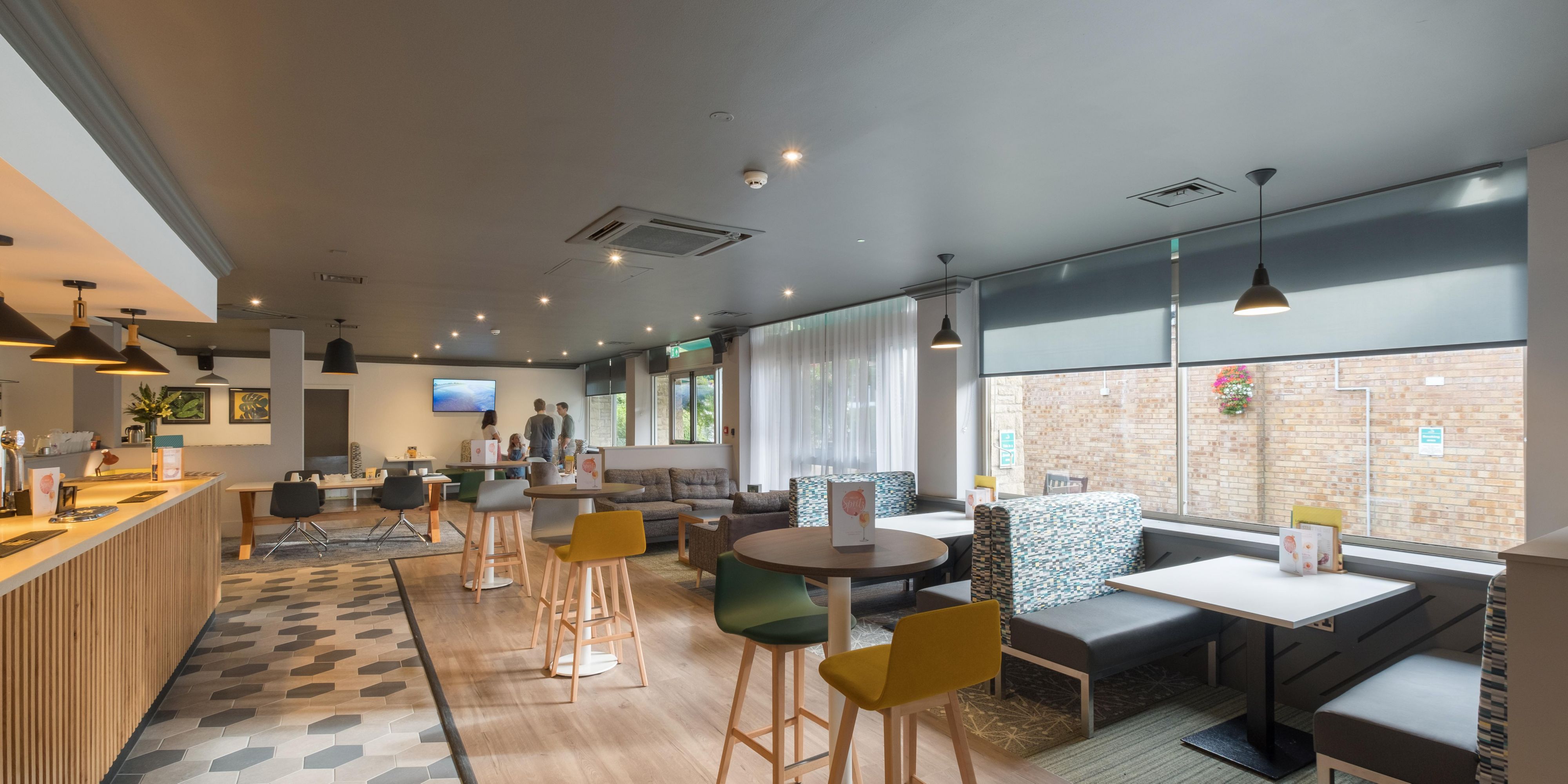 Restaurants Near Holiday Inn Swindon