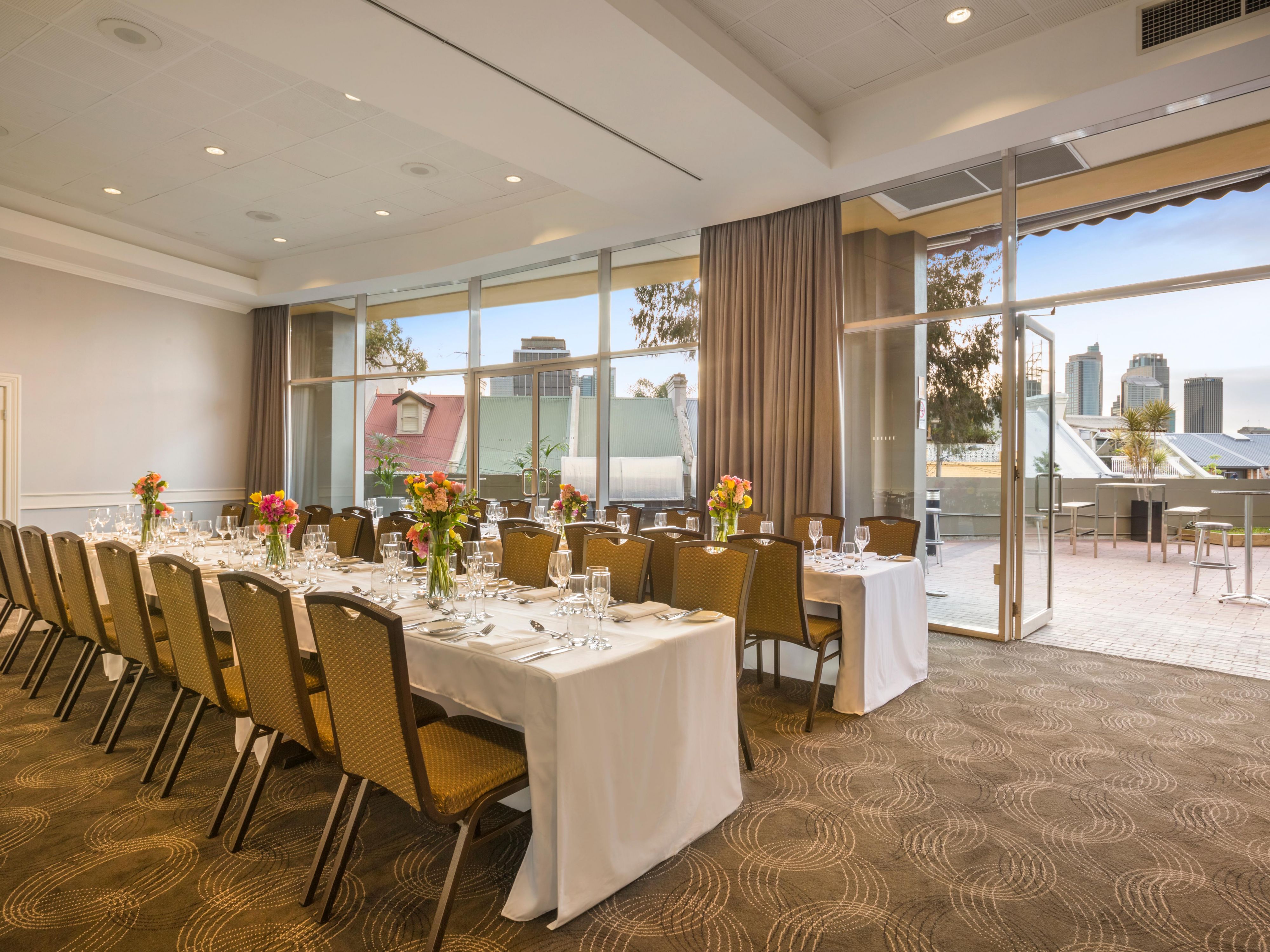 Holiday Inn Sydney Potts Point