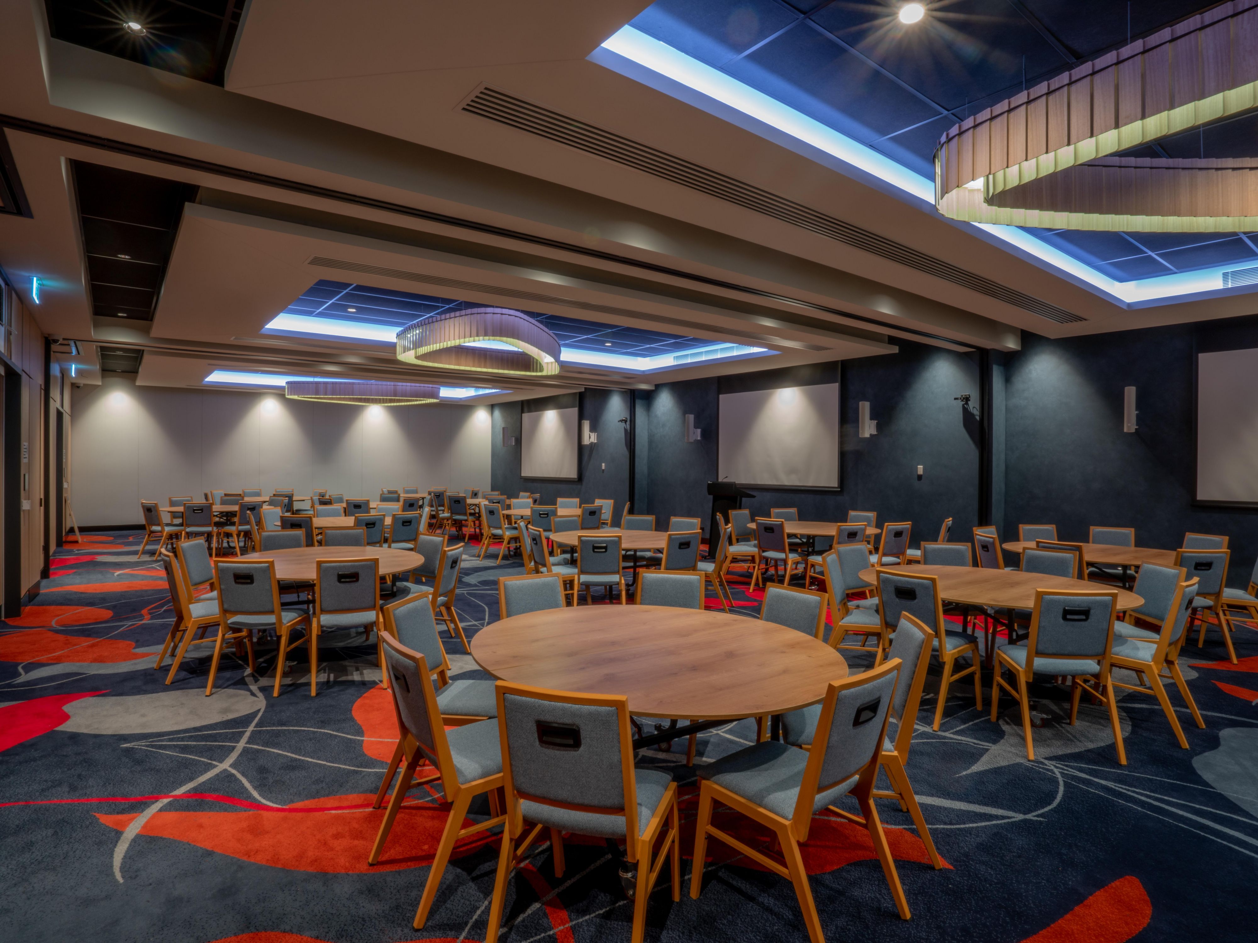 St Marys Hotel | Holiday Inn Sydney St Marys