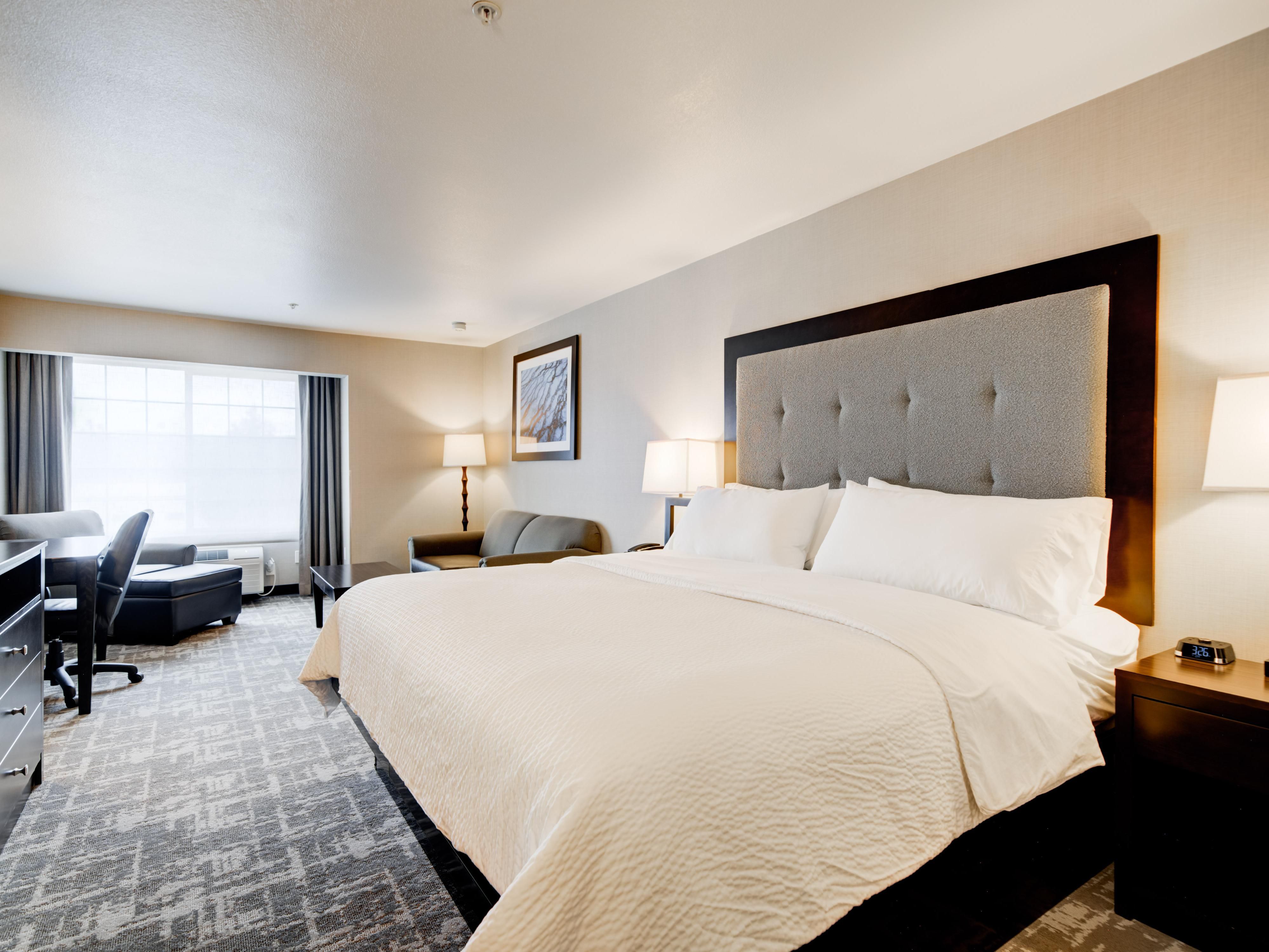 West Yellowstone Hotels - Holiday Inn West Yellowstone