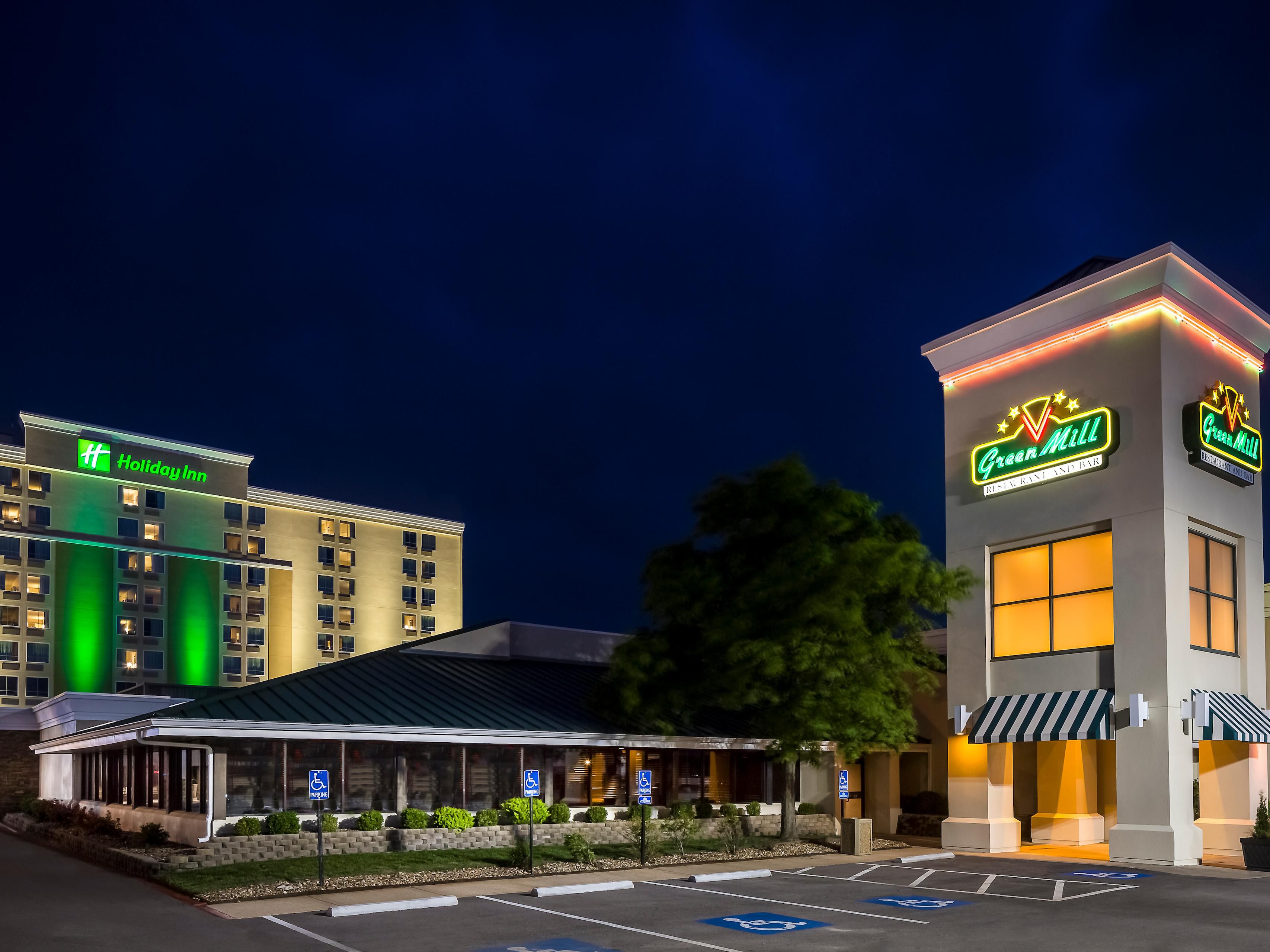 Hotels in Wichita, KS | Holiday Inn Wichita East I-35
