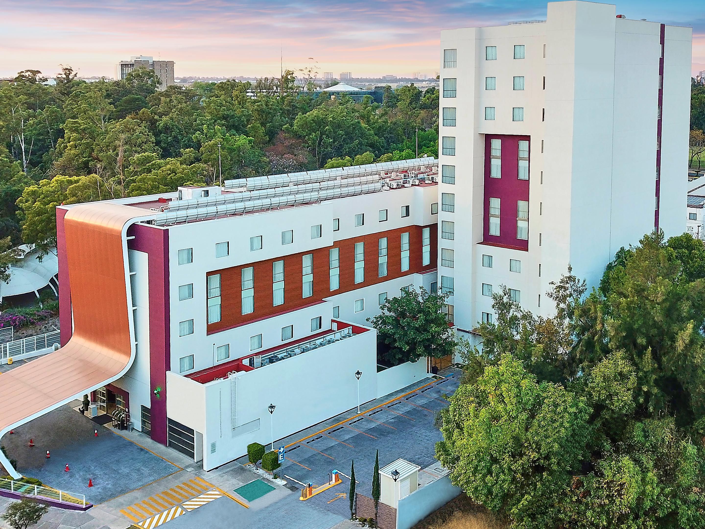 Holiday Inn Guadalajara Patria-Universidad, an IHG Hotel