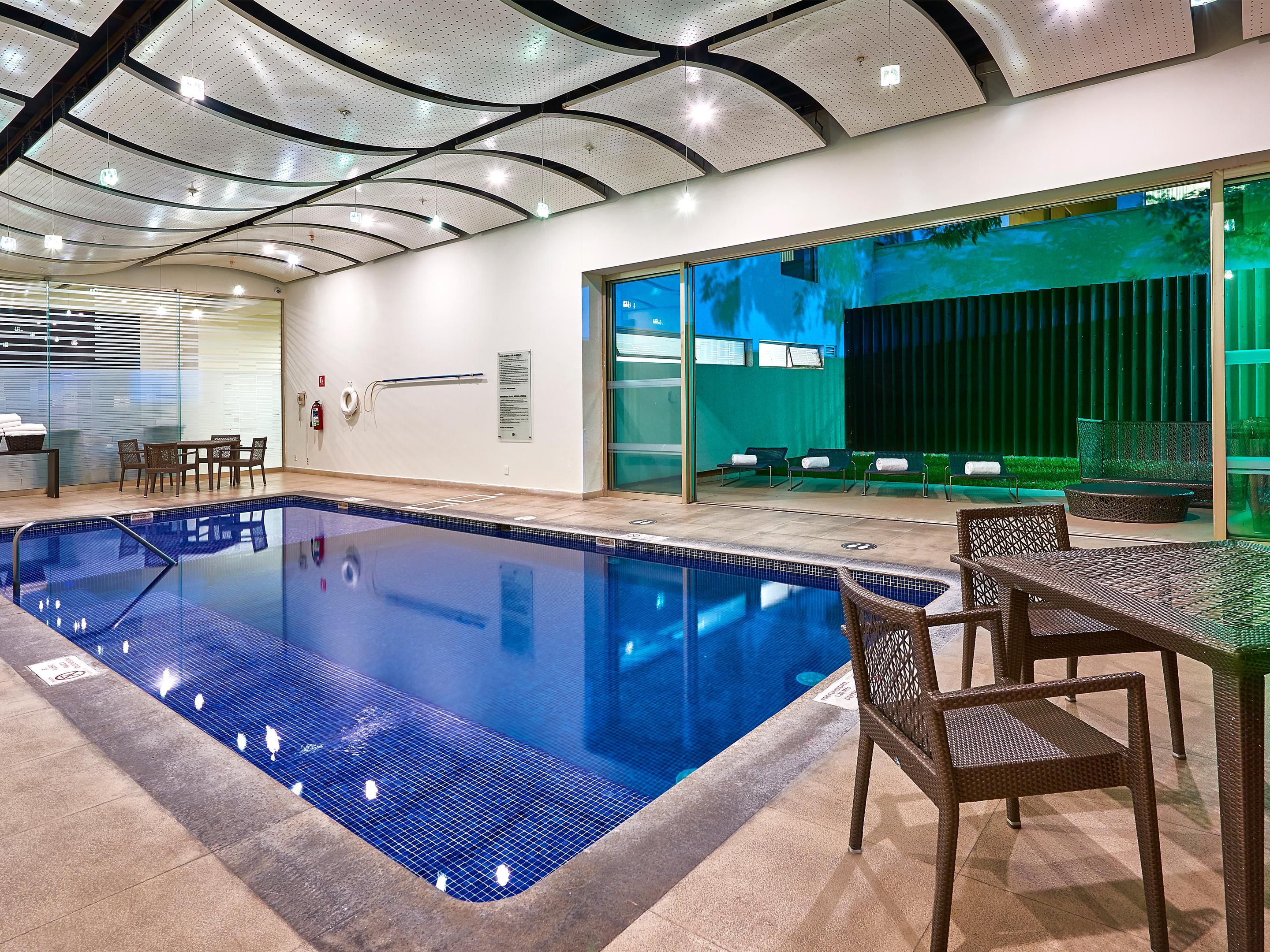 Holiday Inn Guadalajara Patria-Universidad - Free Internet & More