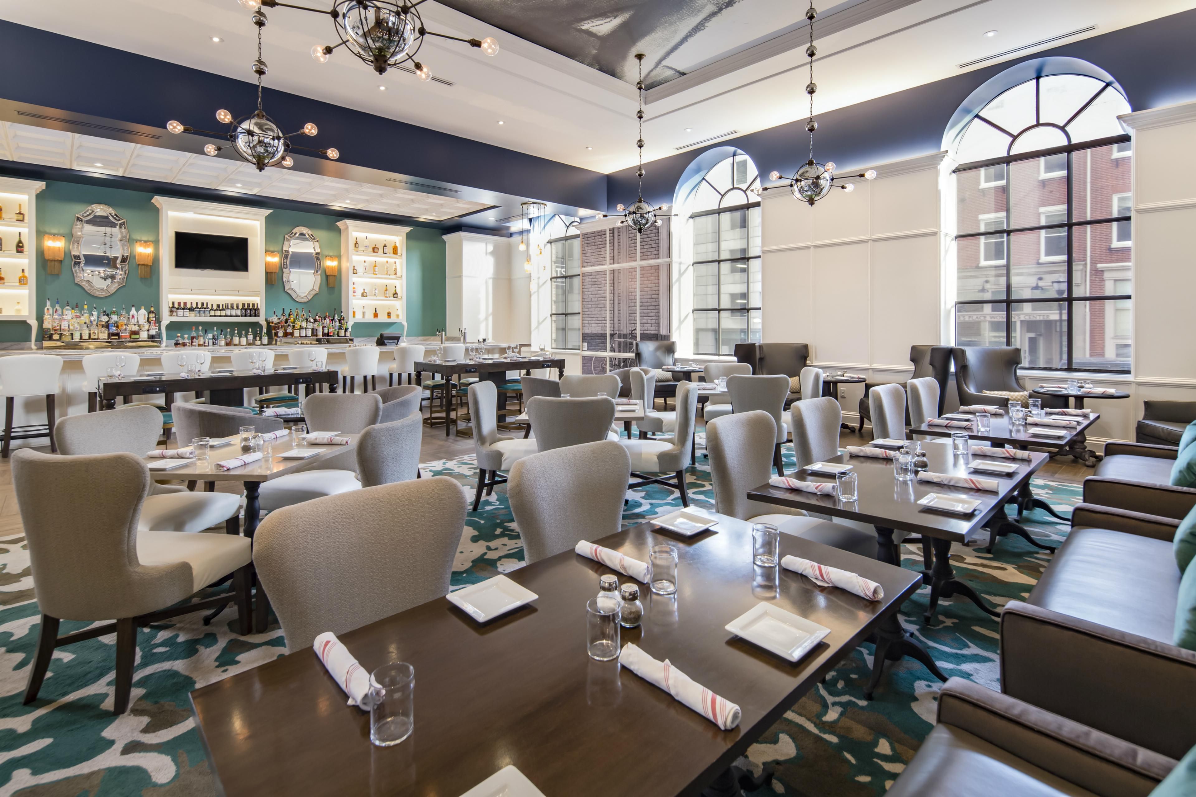 Boutique Hotel in Downtown Baltimore | Hotel Indigo Baltimore Downtown