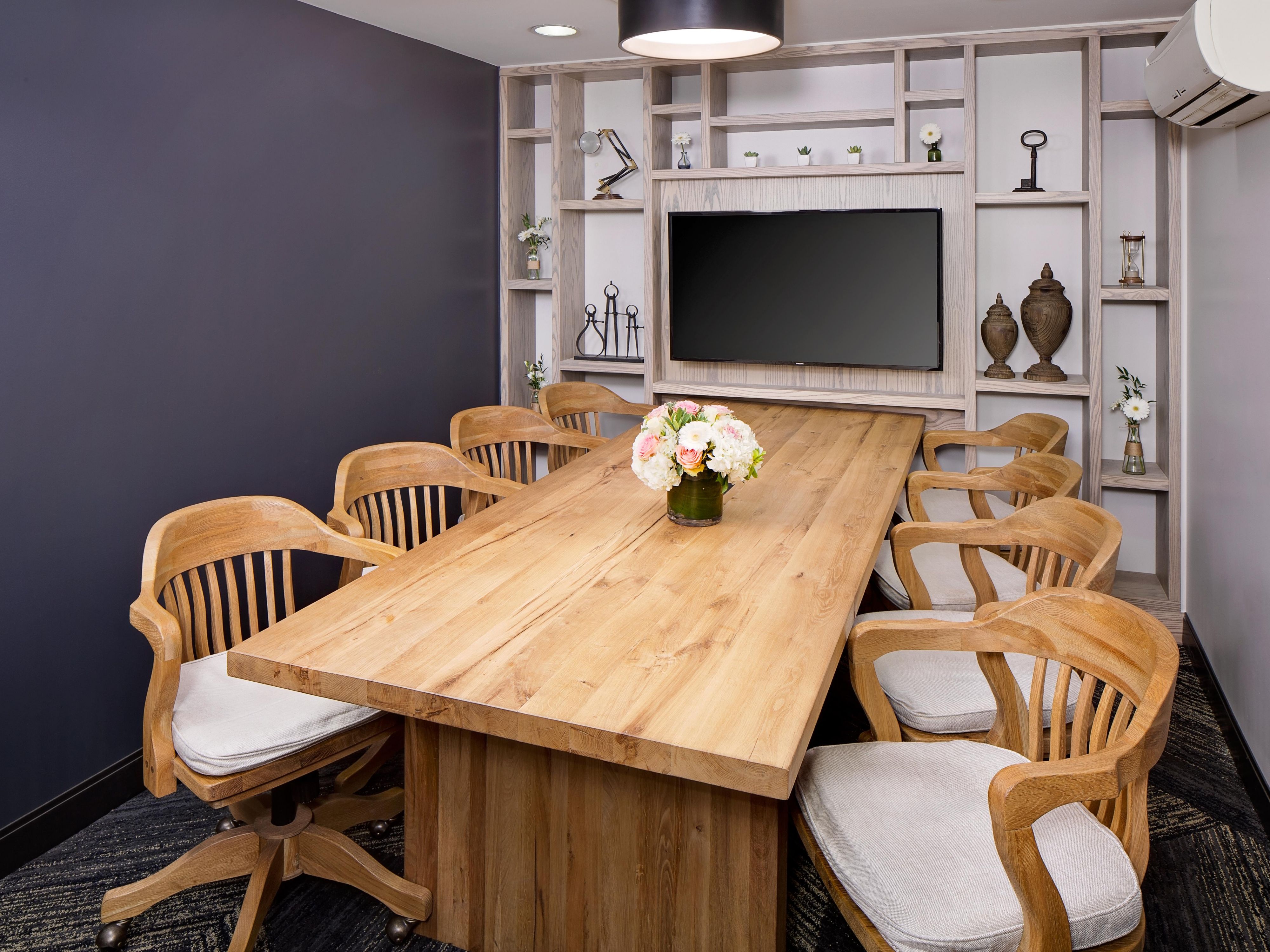 Downtown Boston Hotel | Hotel Indigo Boston Garden