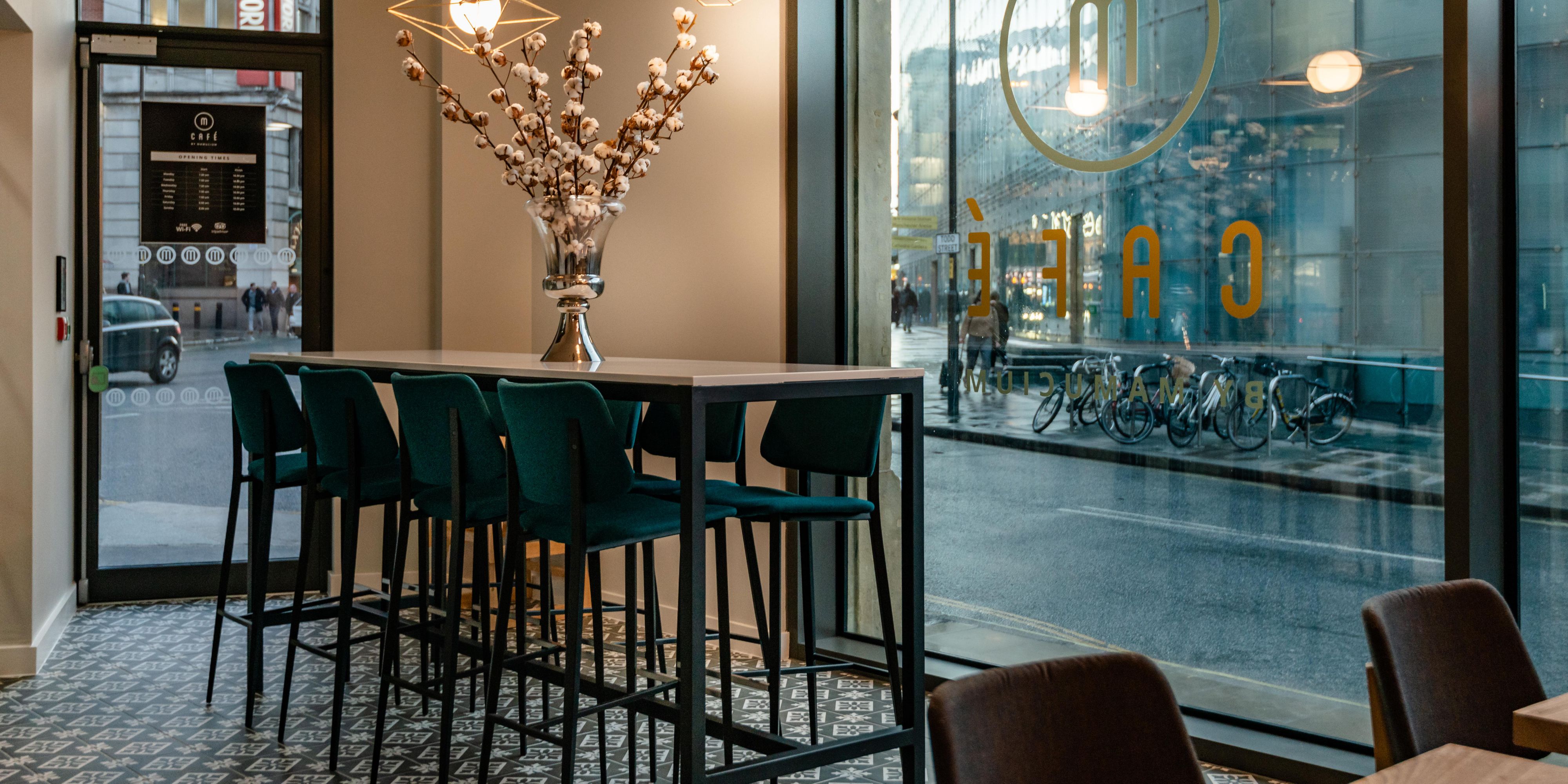 Dining | Hotel Indigo Manchester - Victoria Station