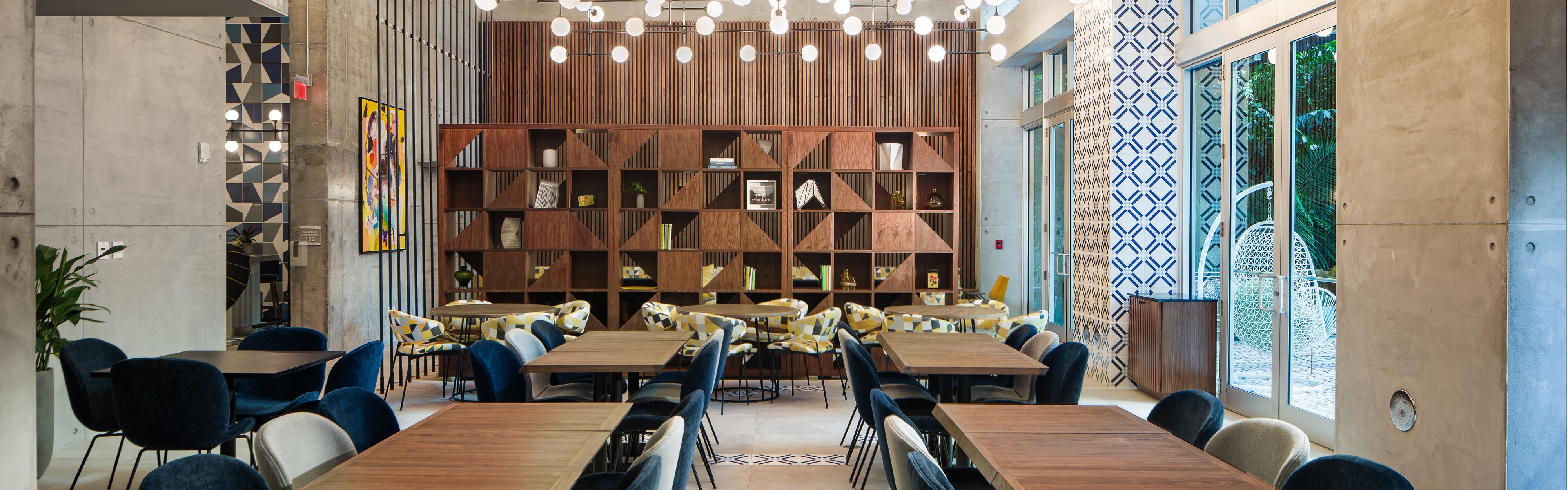 Miami Restaurants | Hotel Indigo Miami Brickell
