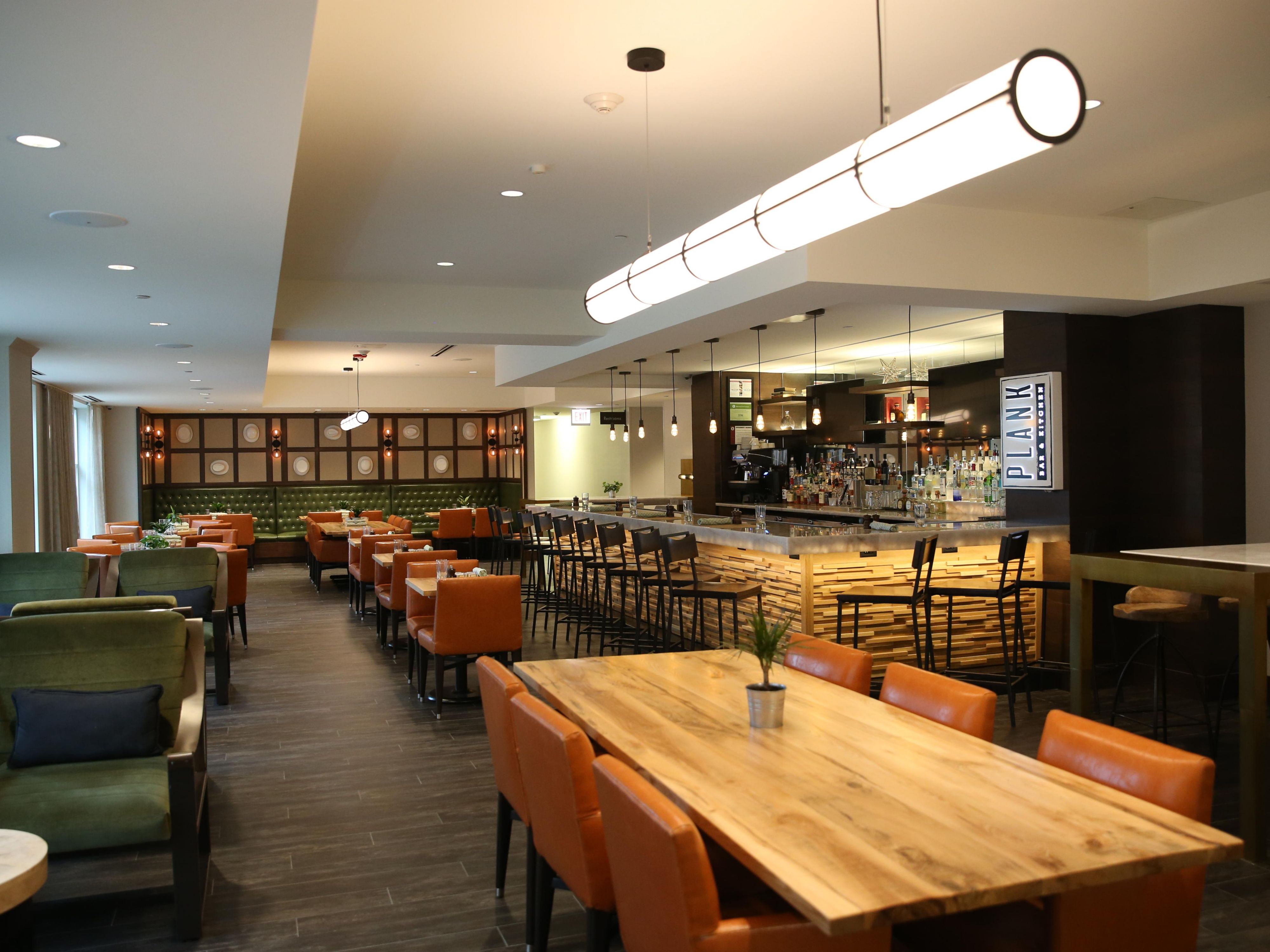 Naperville Hotels | Hotel Indigo Naperville Riverwalk