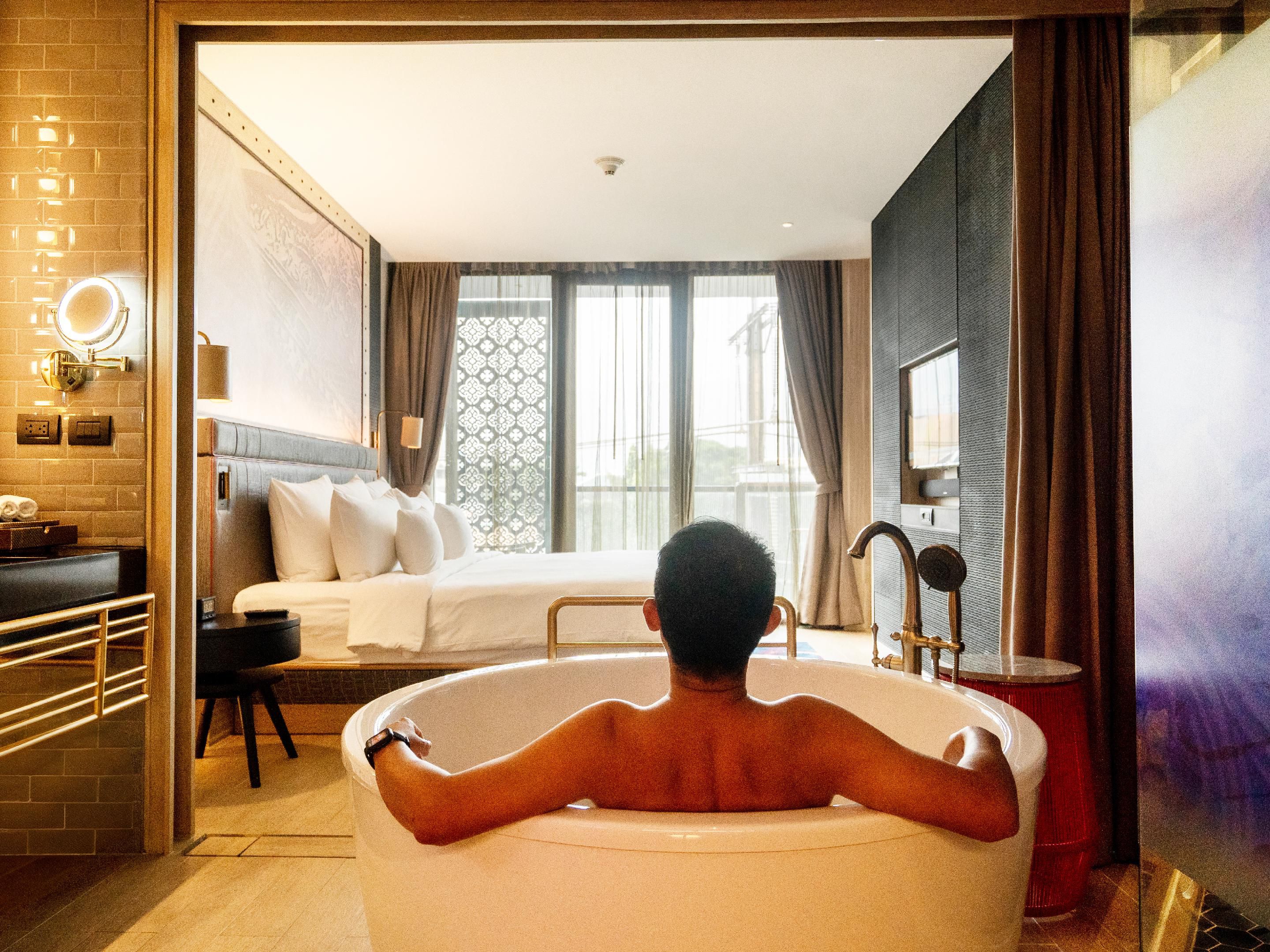 Phuket Hotel Deals for Hotel Indigo Phuket Patong