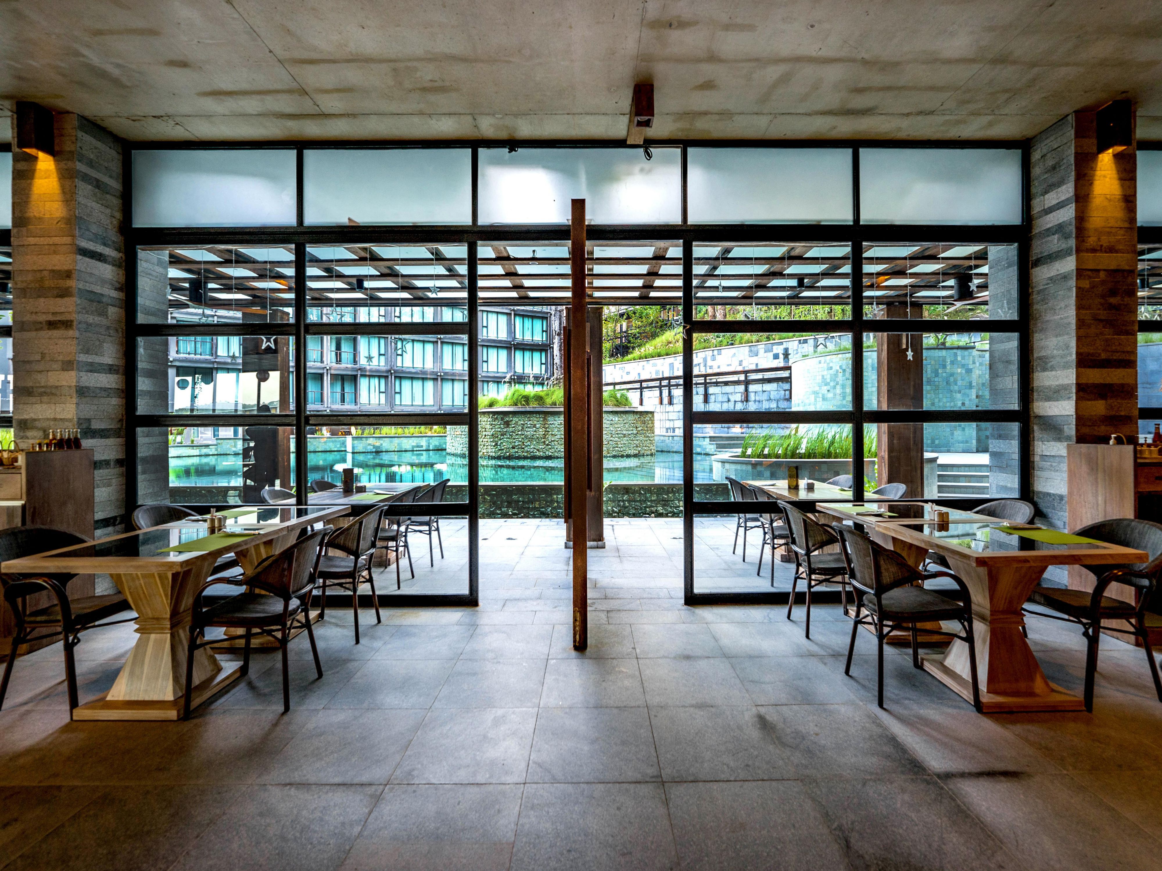 Dining | Vignette Collection Dinso Resort & Villas Phuket