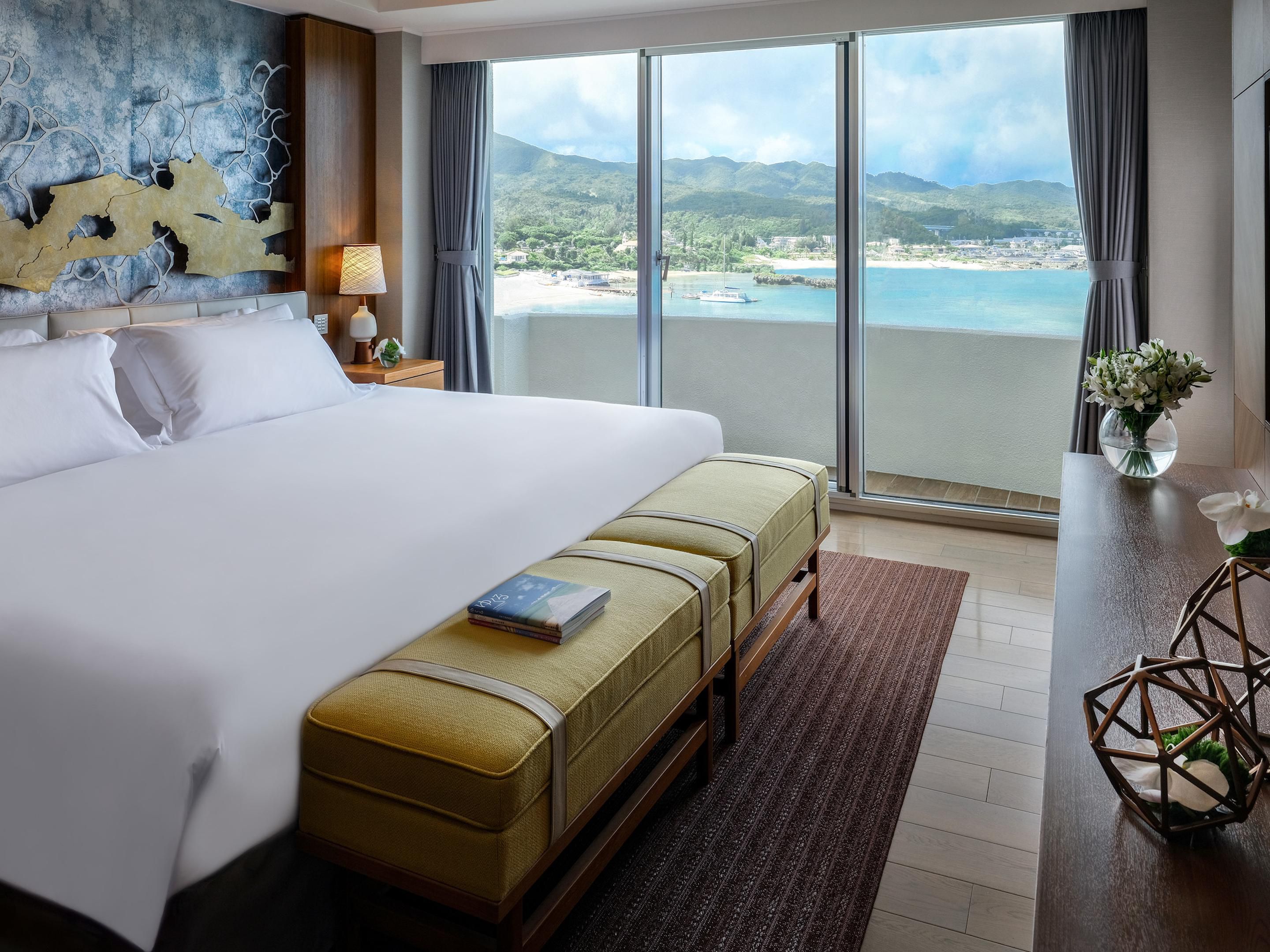 InterContinental-ANA Manza Beach Resort | Luxury Hotel in Okinawa